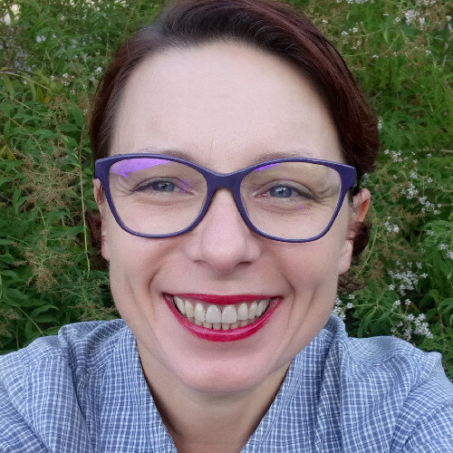 Anna Anka's Instagram, Twitter & Facebook on IDCrawl