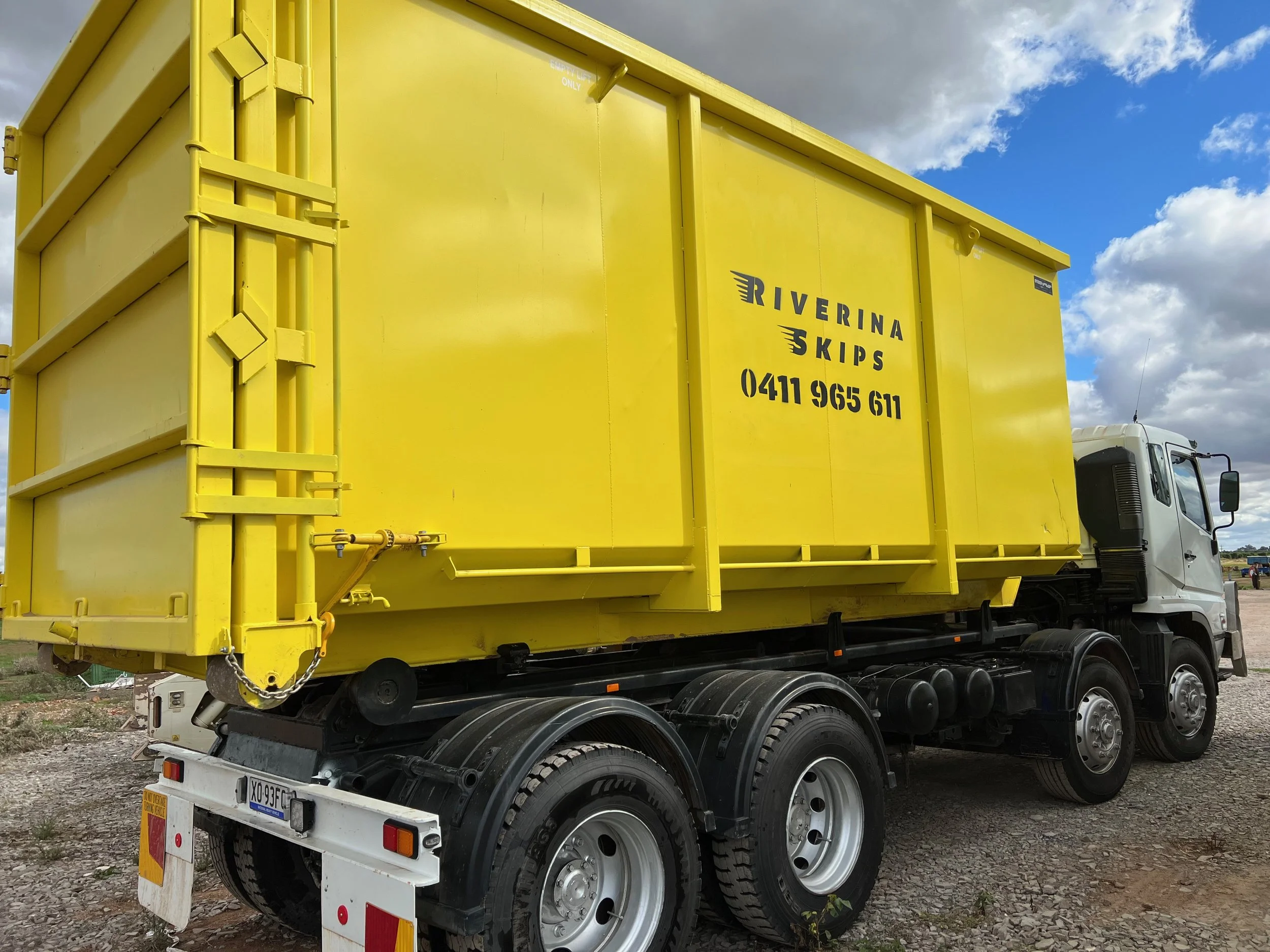 Bin Sizes — Riverina Skips