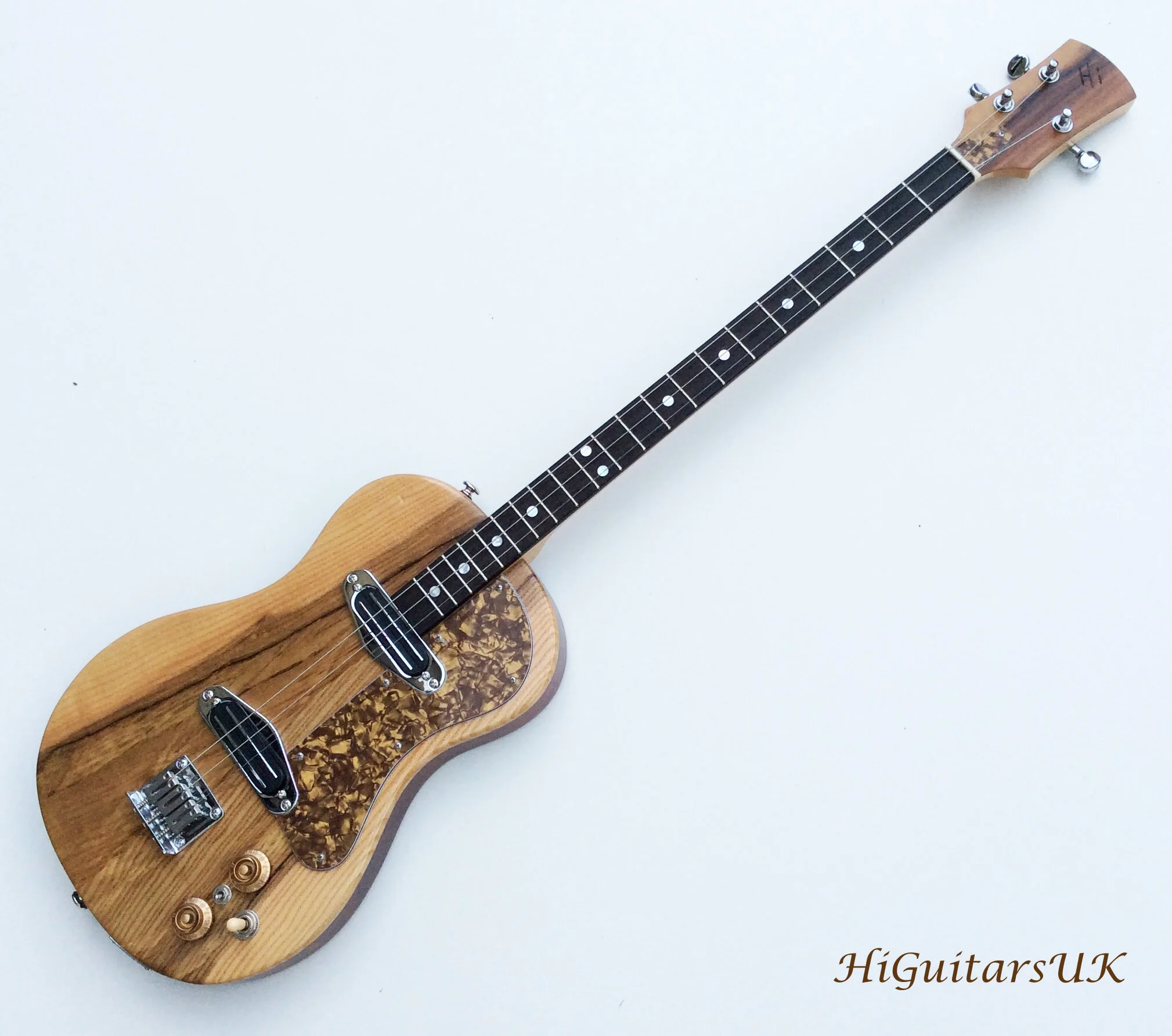 Musical instruments for sale from HiGuitarsUK