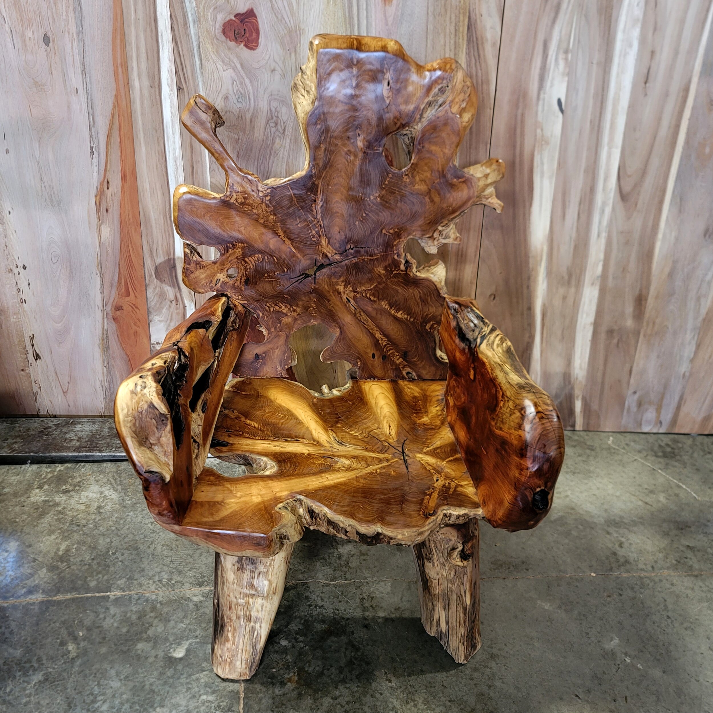 Dryad's Throne — Tropical Salvage