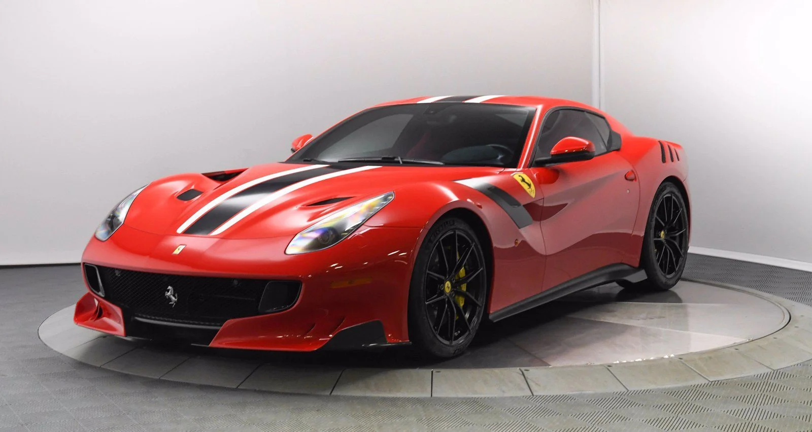 Location Longue Durée ou le leasing Ferrari dès 1349€ / mois écotaxe et ...