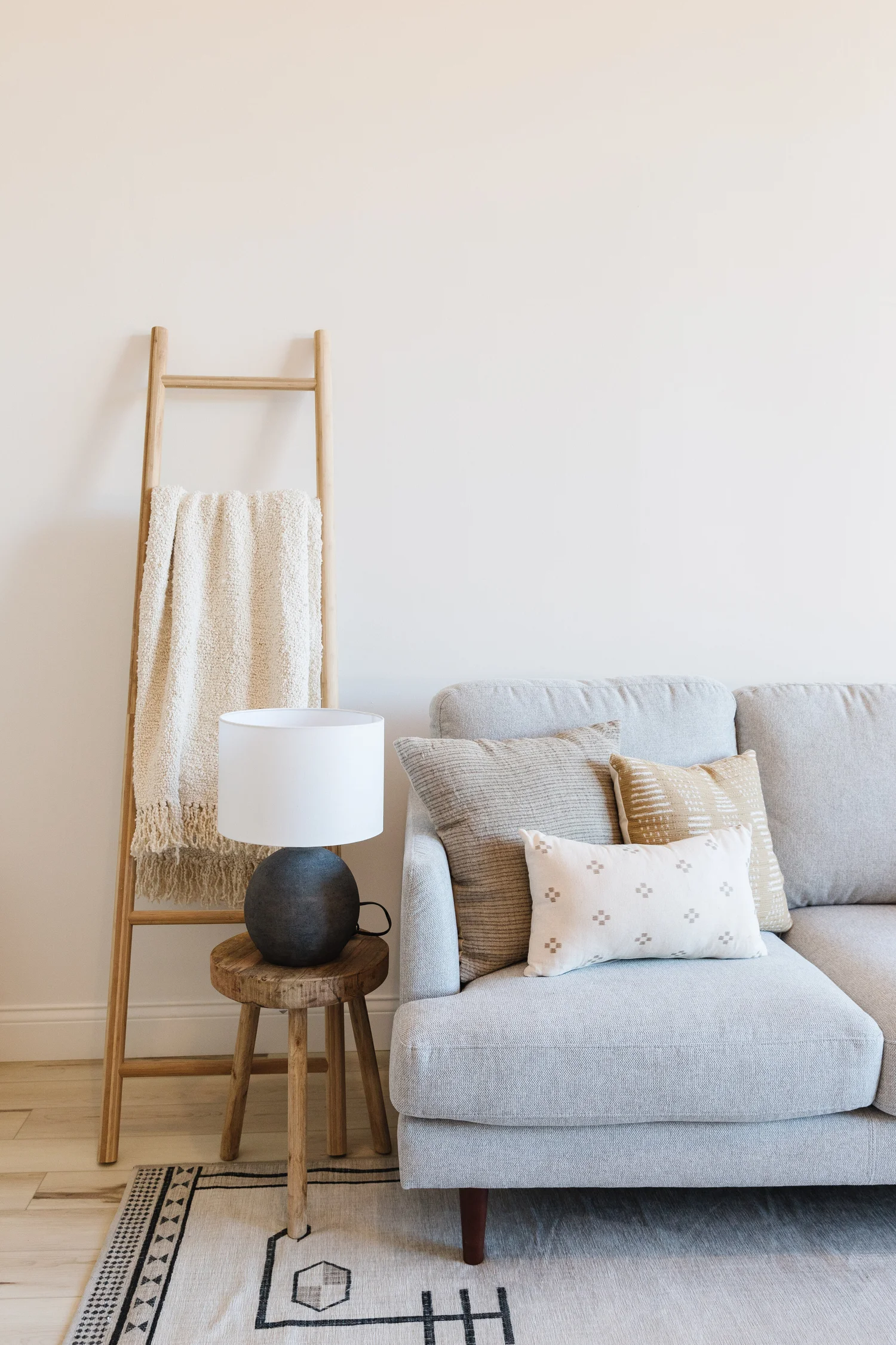 How to Take Magazine Worthy Home Photos — Harbor + Pine
