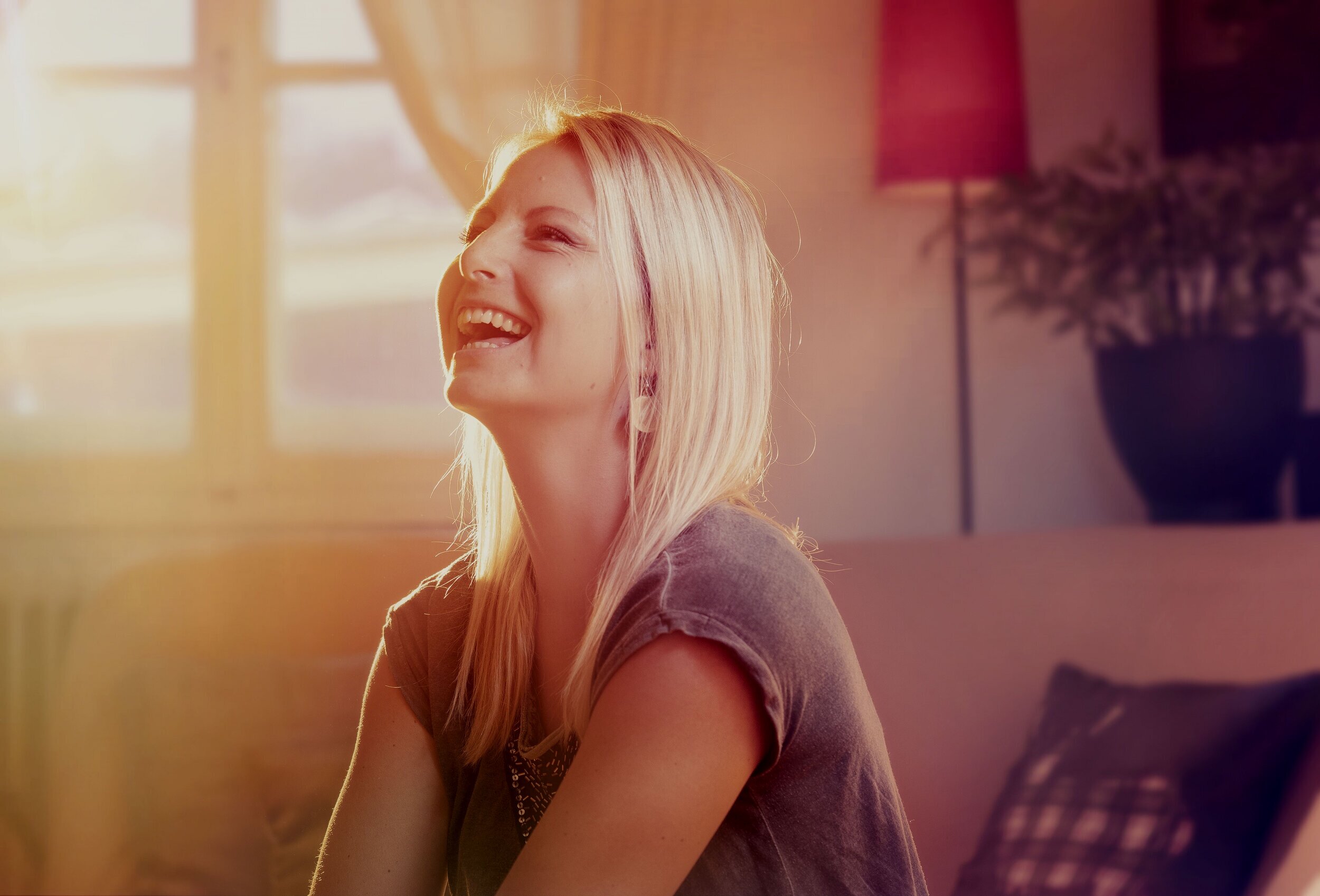 Sabrina Engl - Sprecherin, Moderatorin & Schauspielerin aus Tirol