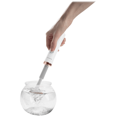 Review: Makeup Brush Cleaning Device — SWATCH