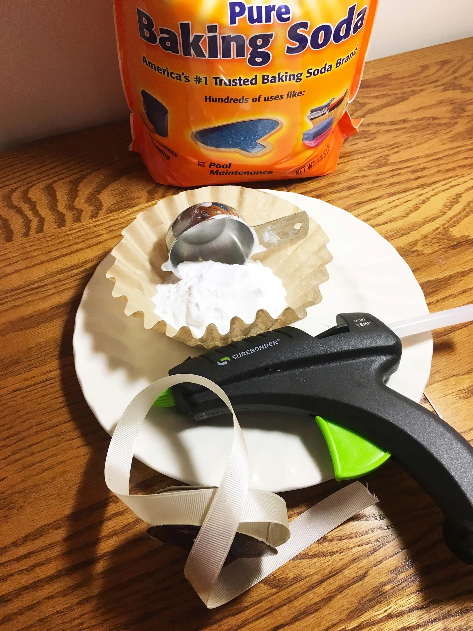 DIY Fruit Fly Trap and Baking Soda Deodorizer — Hearthside Comforts