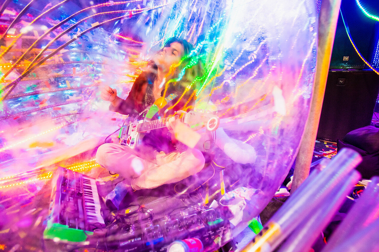 Spaceface and KWKA Bring Escapist Psych-Rock to the Masses — Also Cool Mag