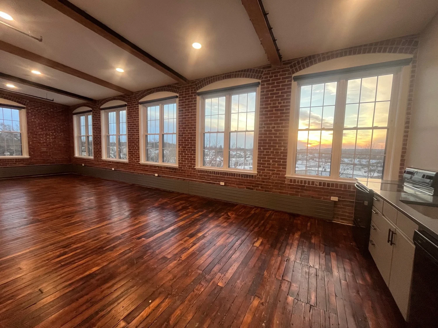 Live/Work Studio Apartments in Manchester, NH — The Factory on Willow