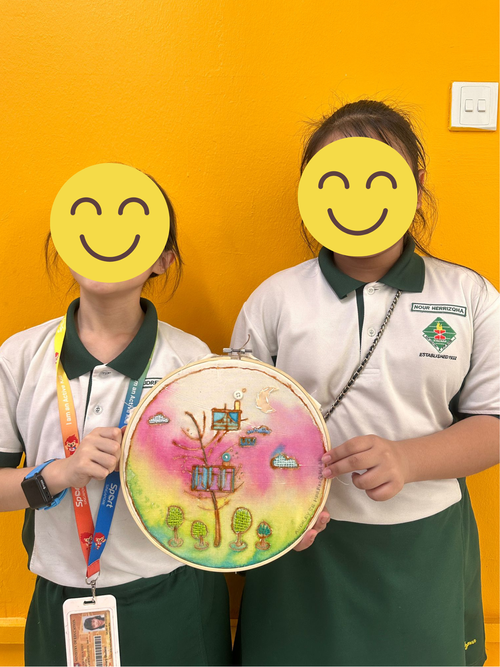 Preparing for a Textile Art Class with Primary School Students — Agy ...