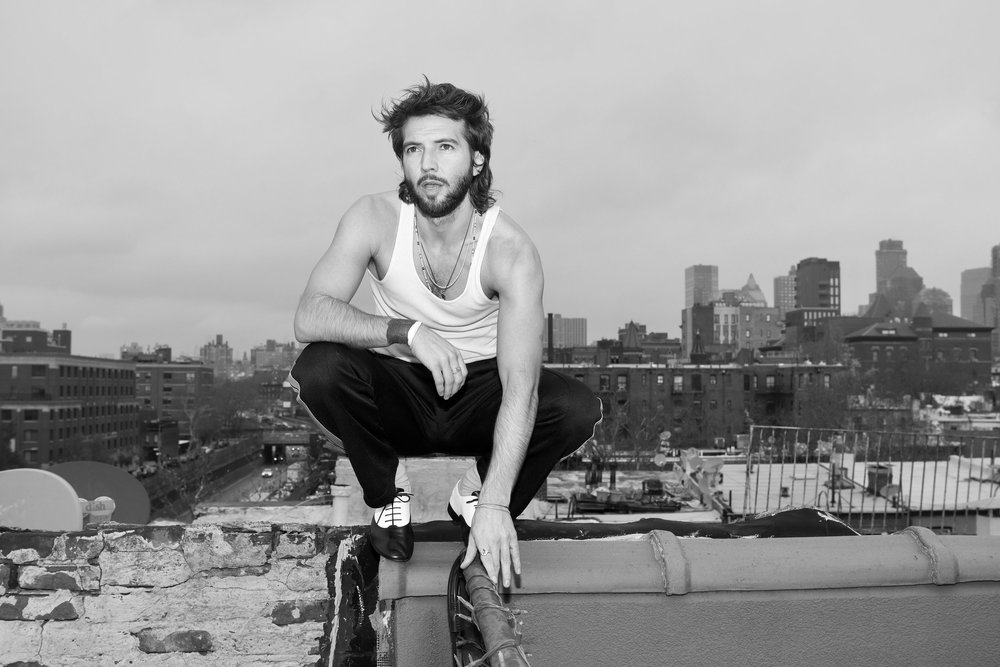 Actor Guy Burnet talks about Landman and his latest style choices — The ...