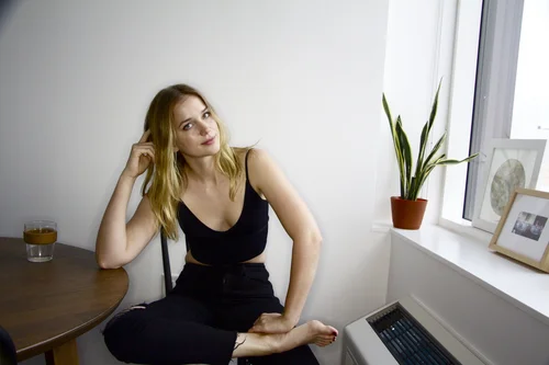 Elizabeth Lail — The Bare Magazine