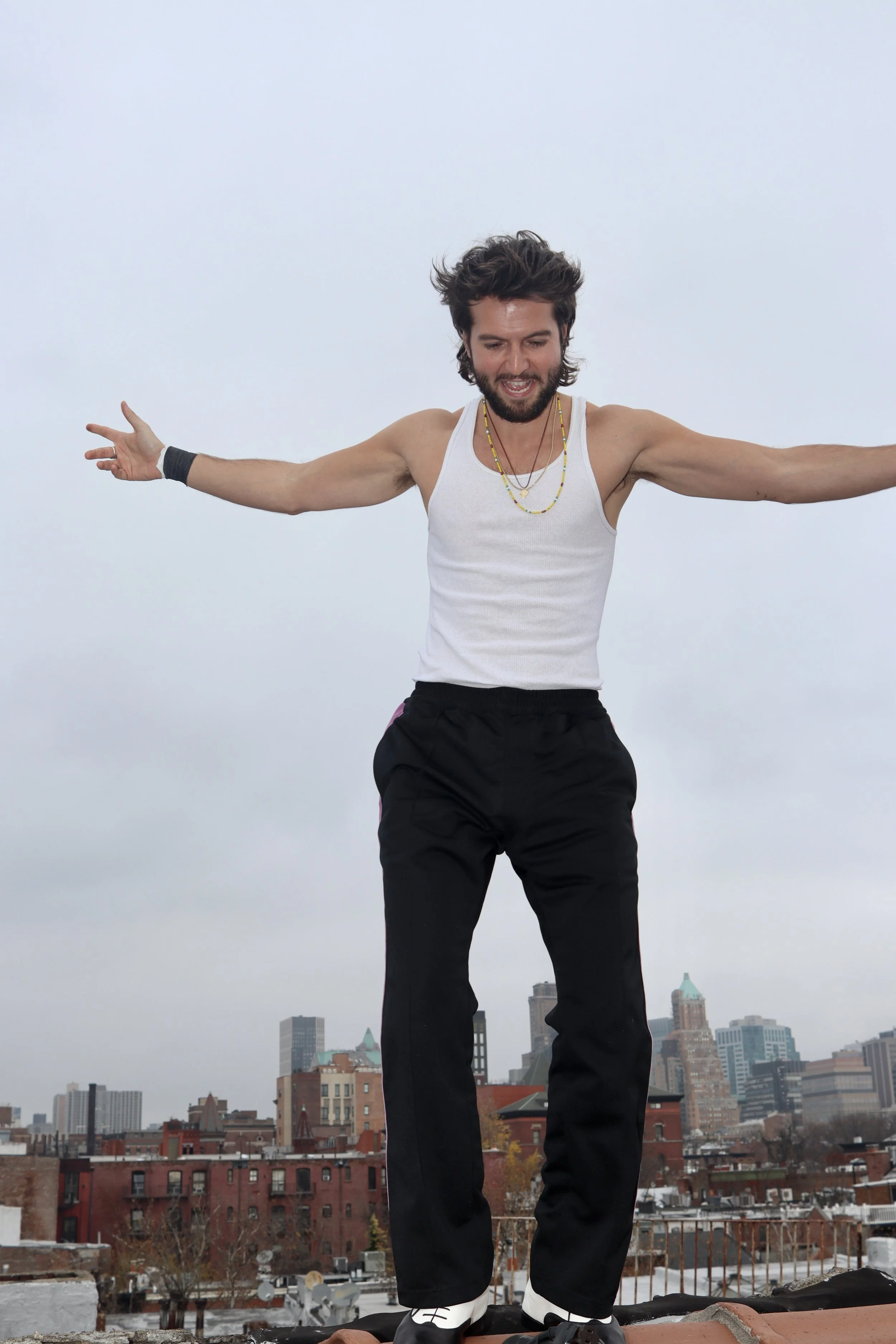 Actor Guy Burnet talks about Landman and his latest style choices — The ...