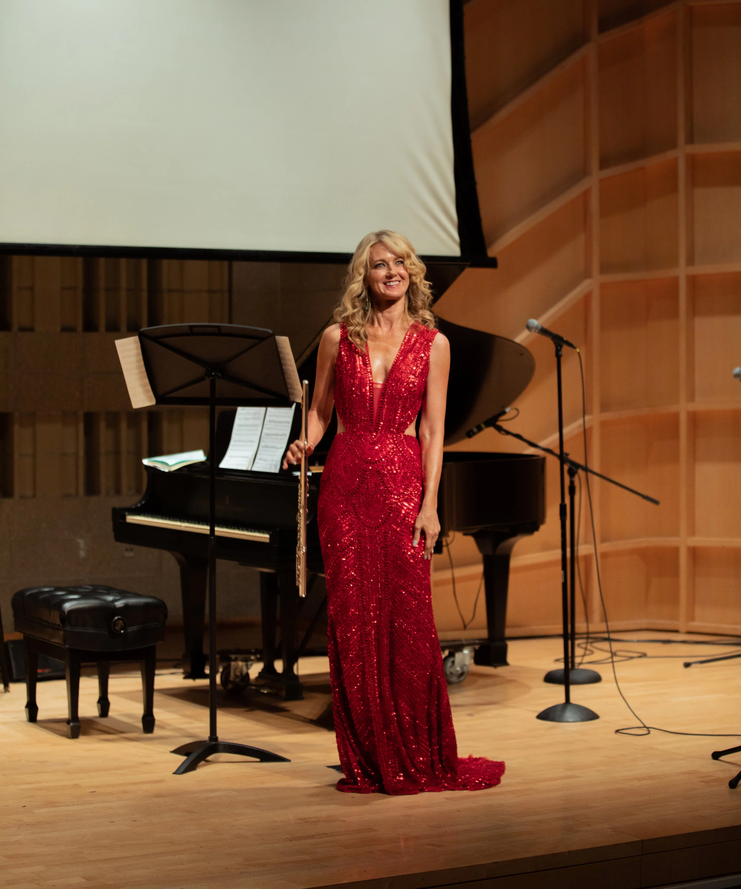 Sara Mahn – NYC-based Flutist