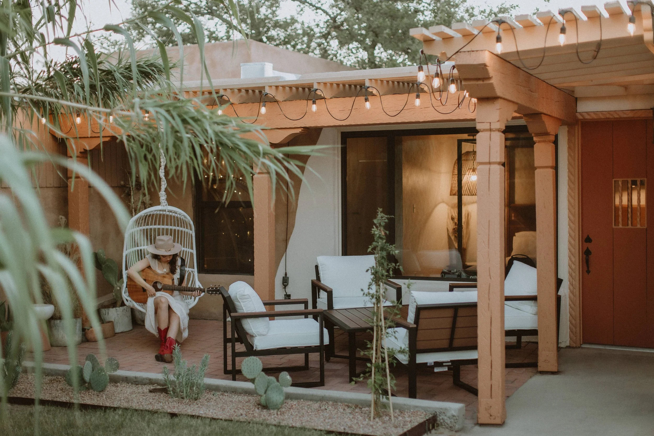 About Us - Vacation Rental Hotel in Old Town Albuquerque — THE DESERT ...