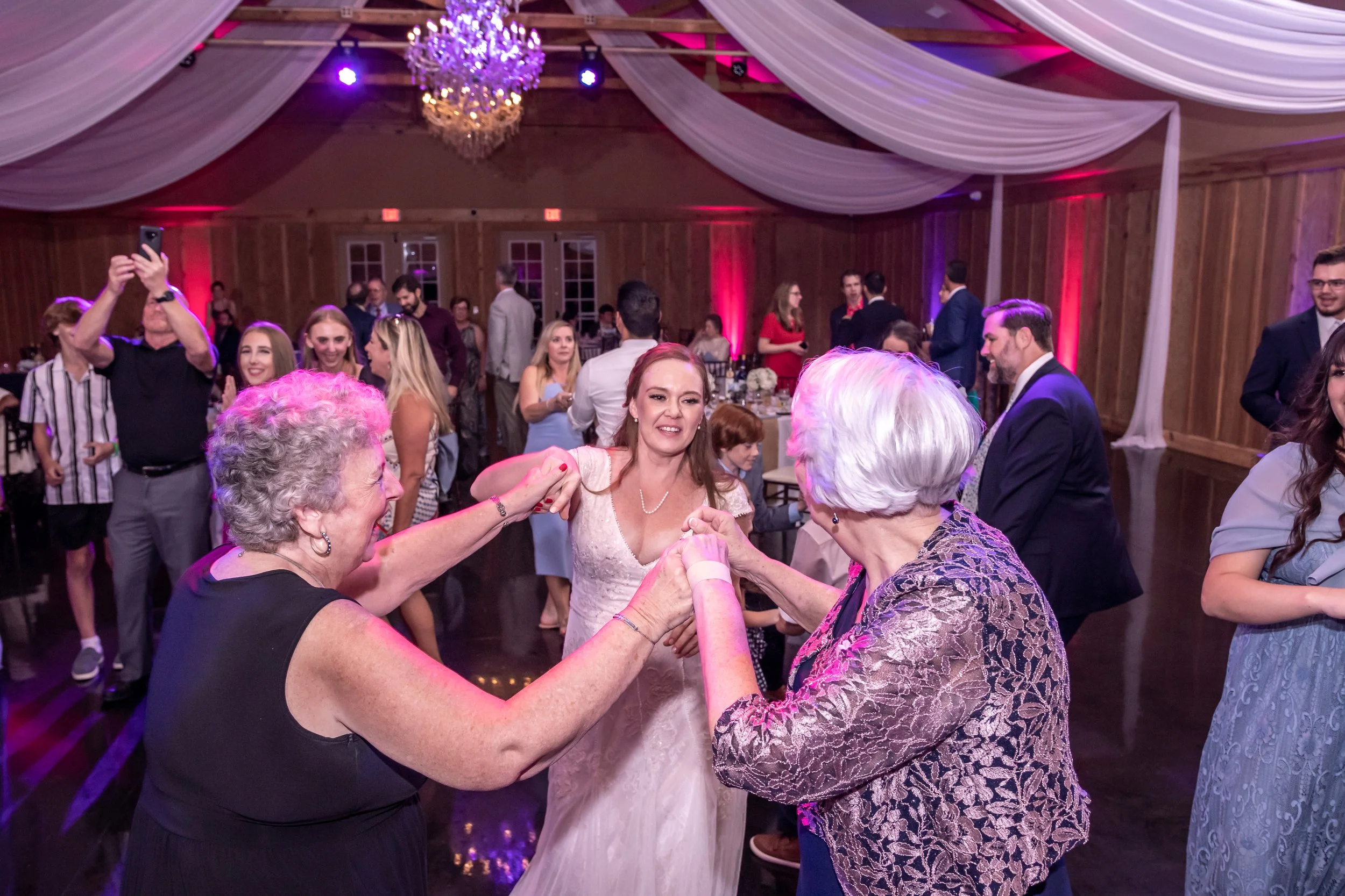 Robbyn and Charles — Bowing Oaks