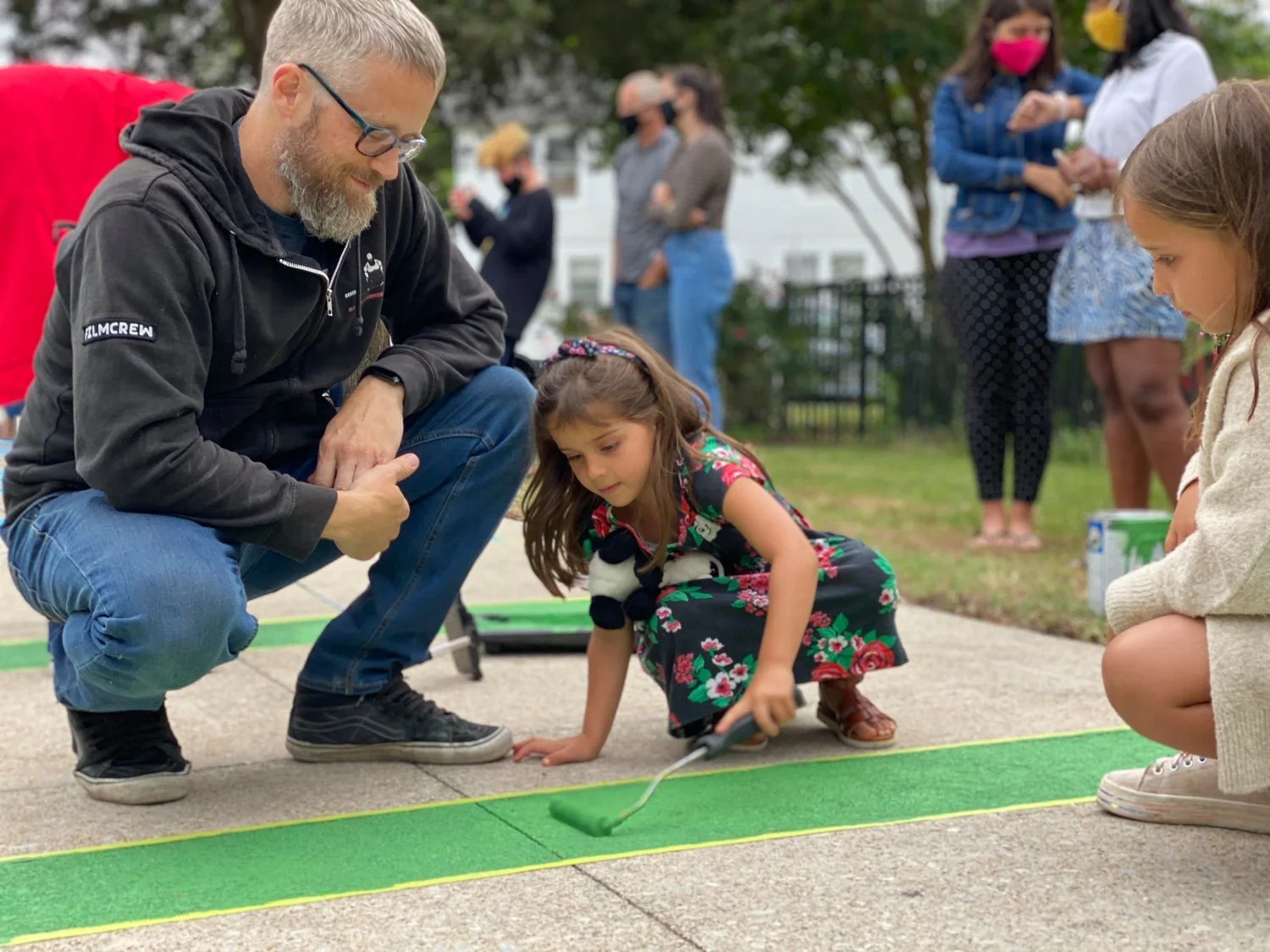 The Community-Building Power of Murals: How Public Art Can Bring People ...