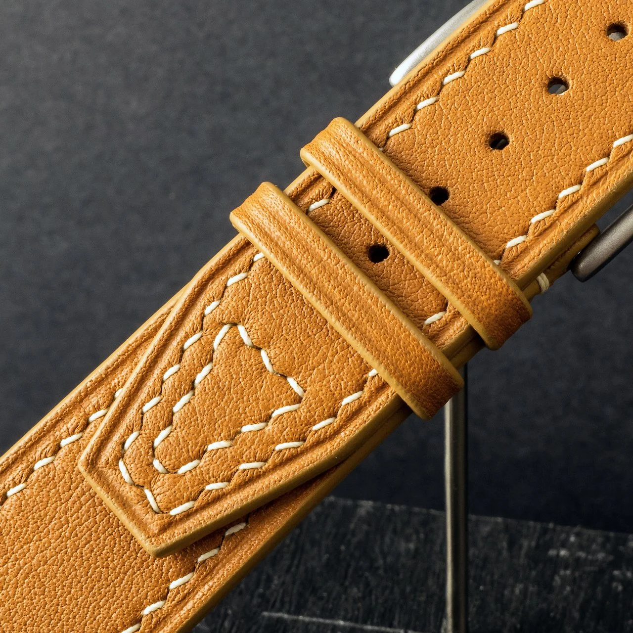 Handmade Leather Watch Straps | Custom Watch Bands | Velle Alexander