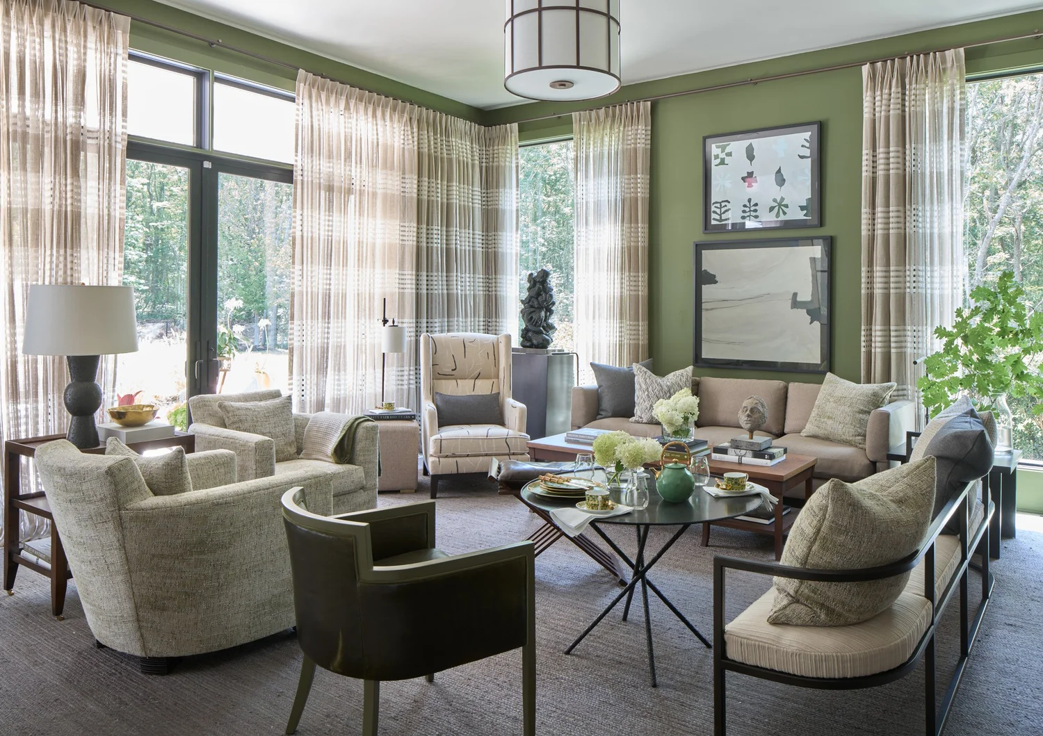 ROBERT BROWN INTERIOR DESIGN