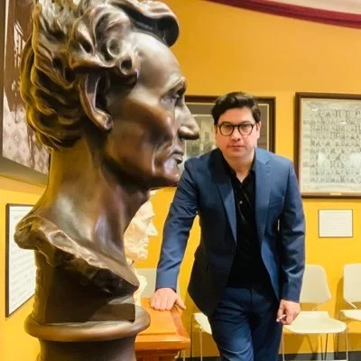 Edgar Sandoval — Open Plaza