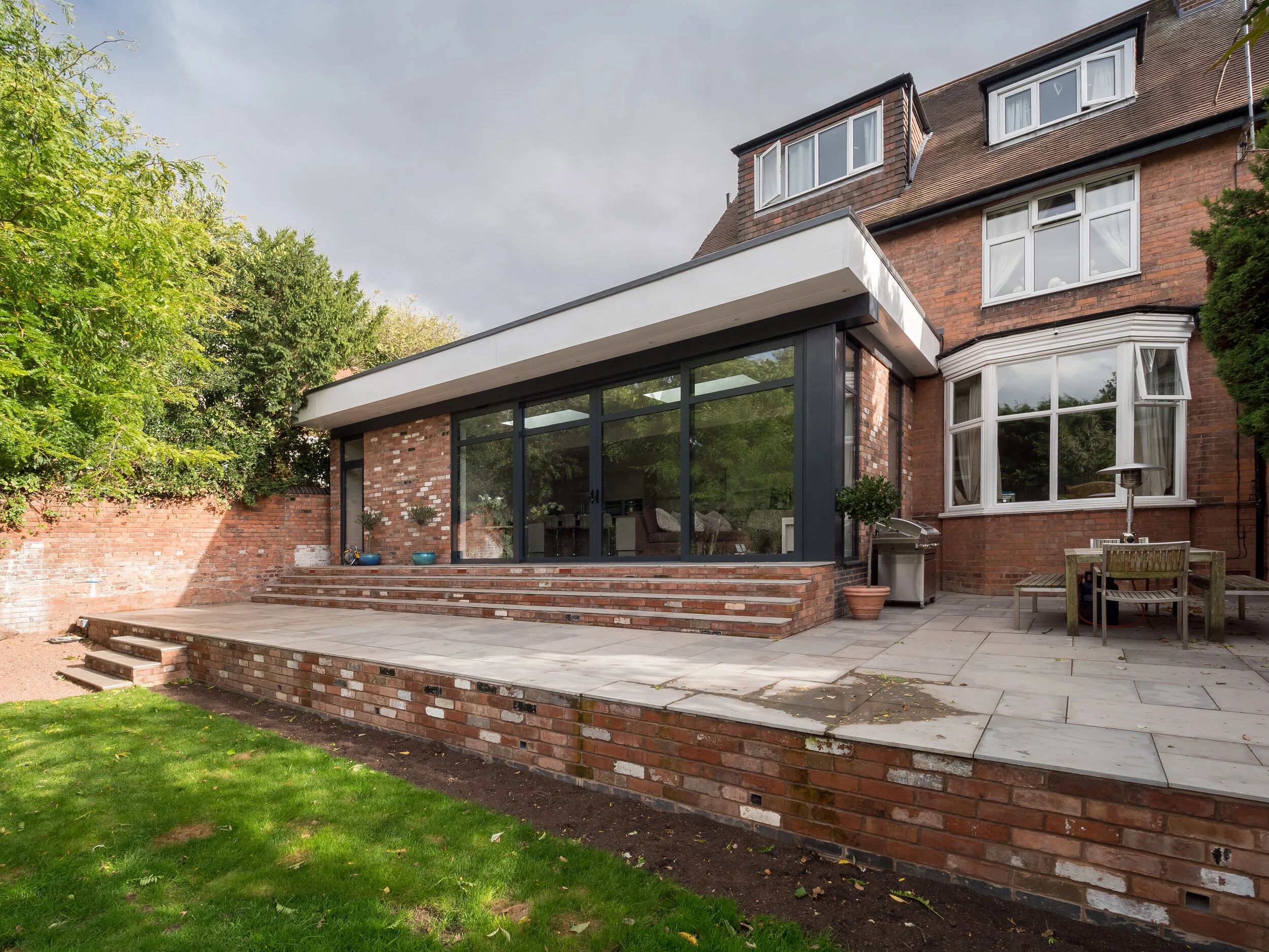 28 Station Road — Reviews