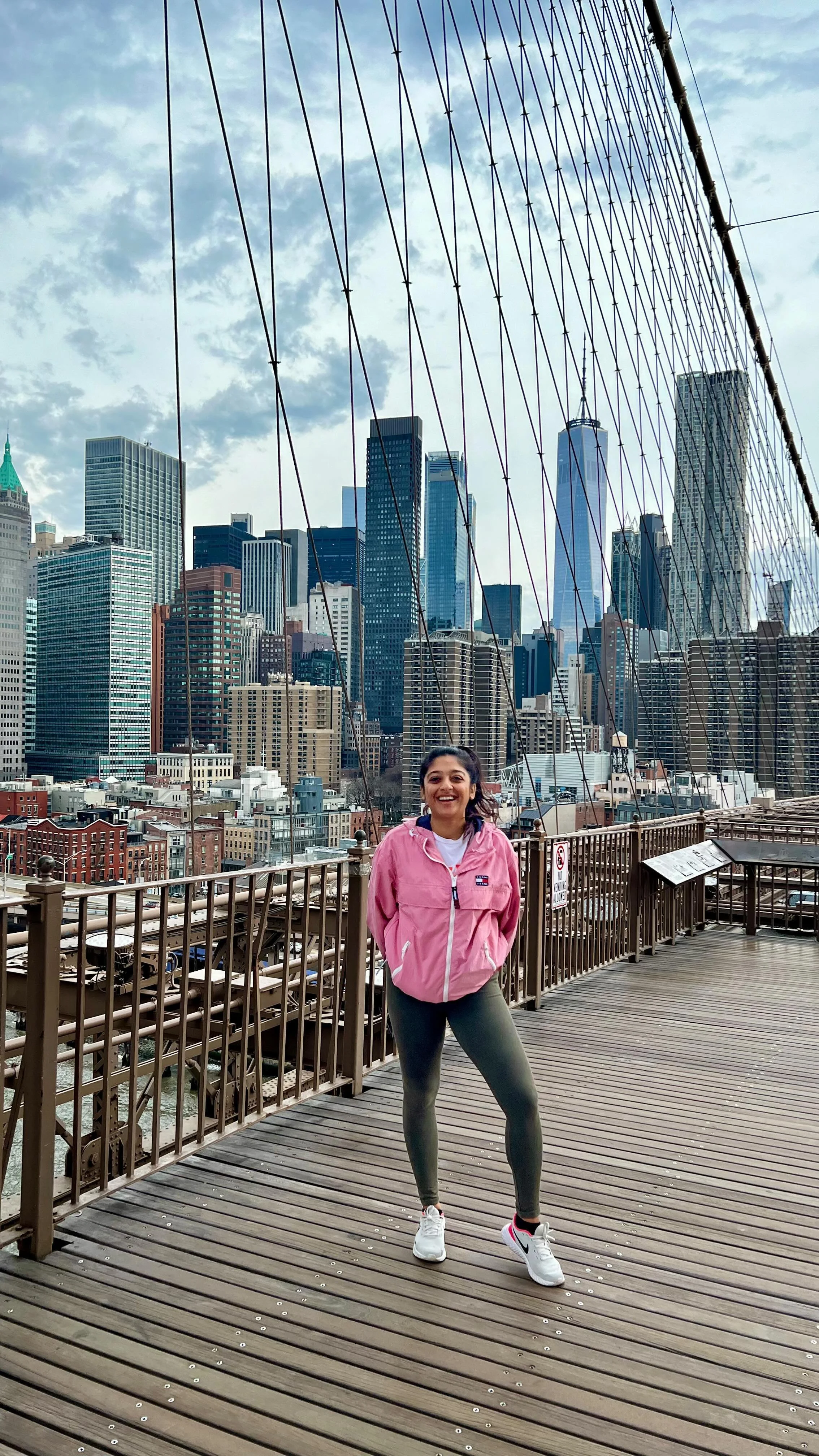 Sonya Barlow : Award-Winning Founder, BBC Host, Keynote Speaker & Creator