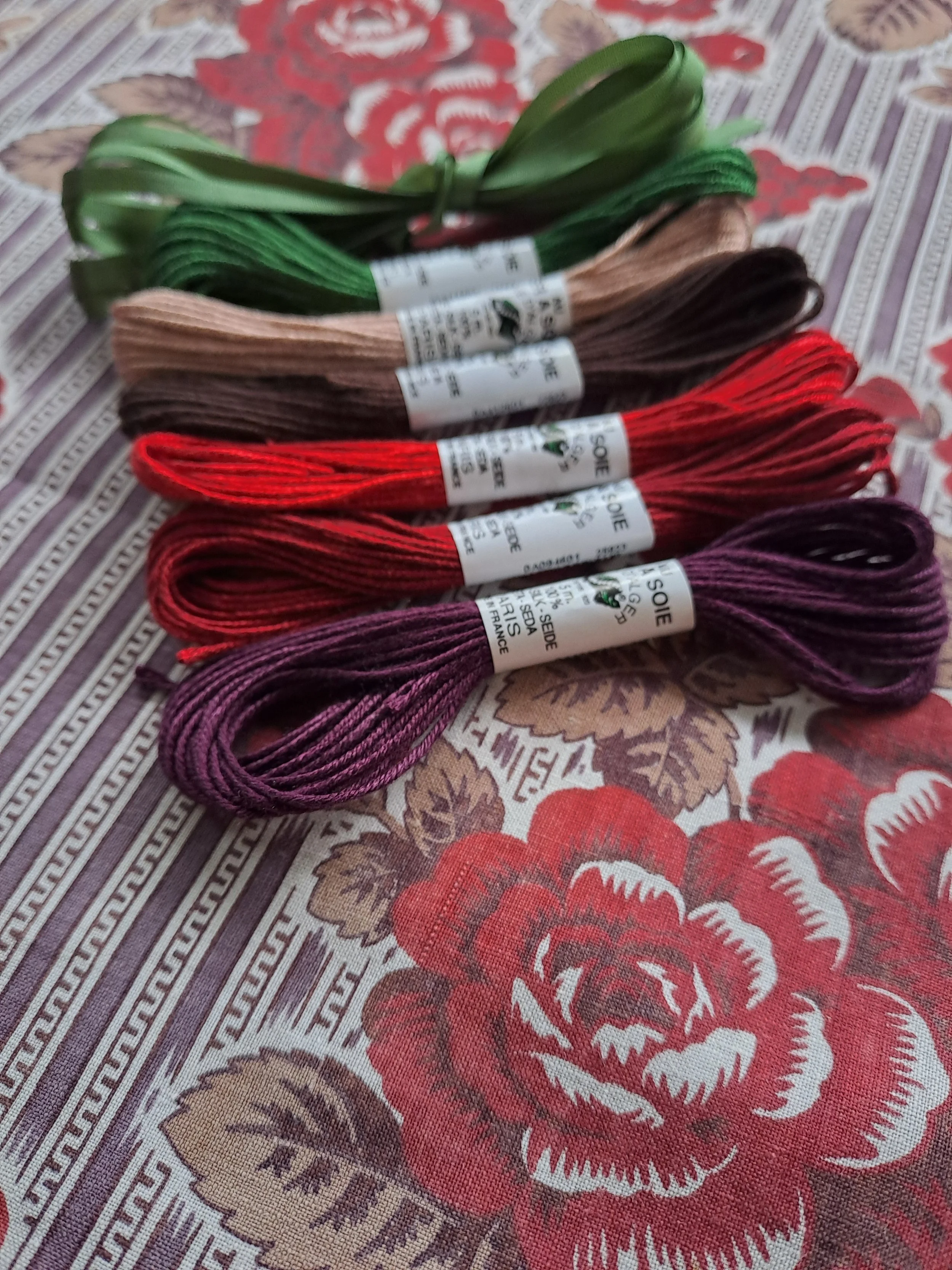 Samplers of Seduction — Textile Tours of Paris