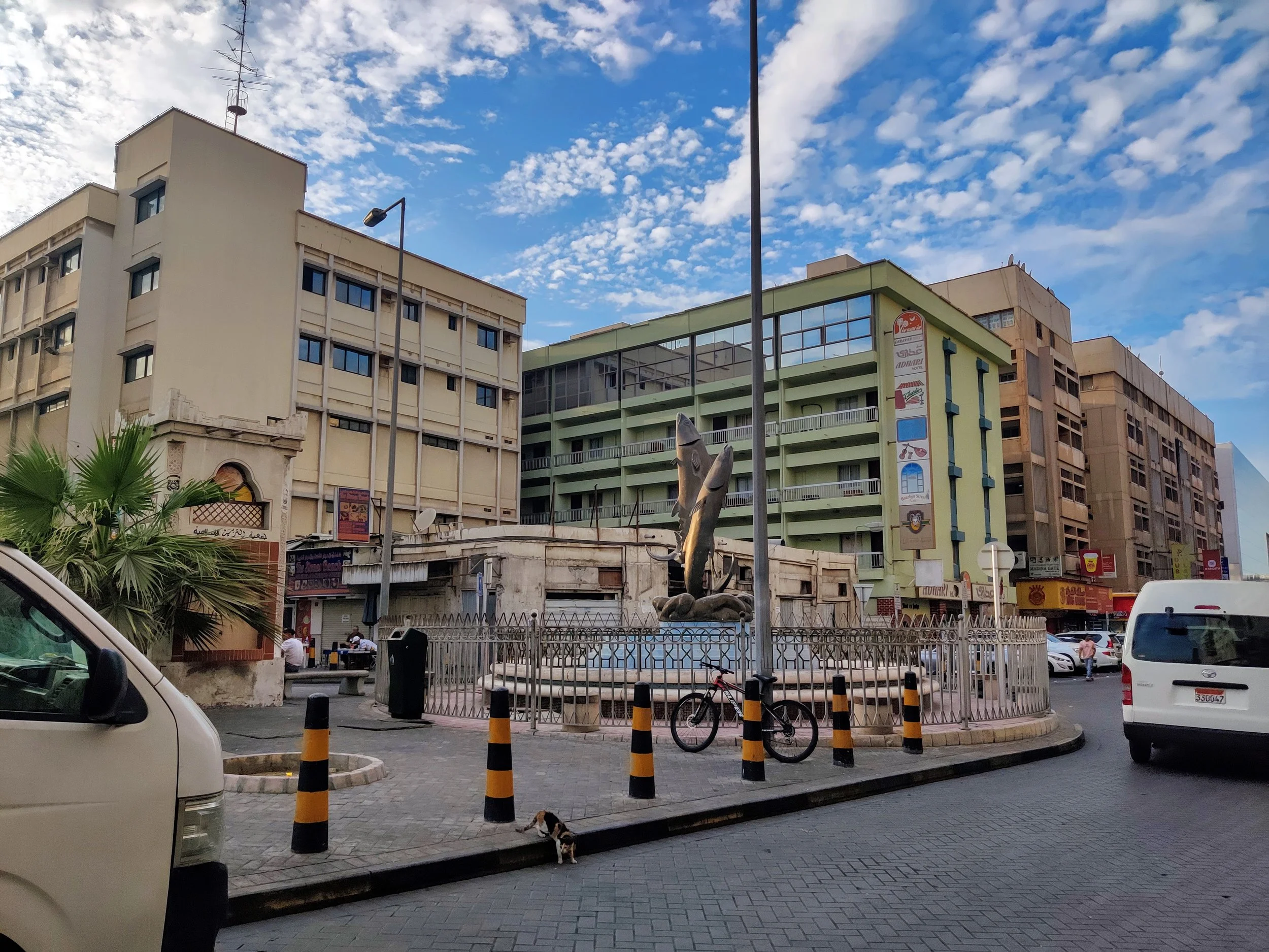 Mahna Mahna...Manama — Bowlings Abroad