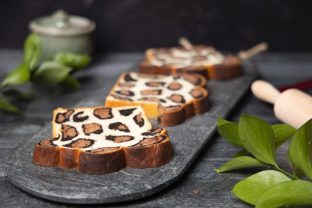 Black Cocoa Leopard Milk Bread — TBLSPOON