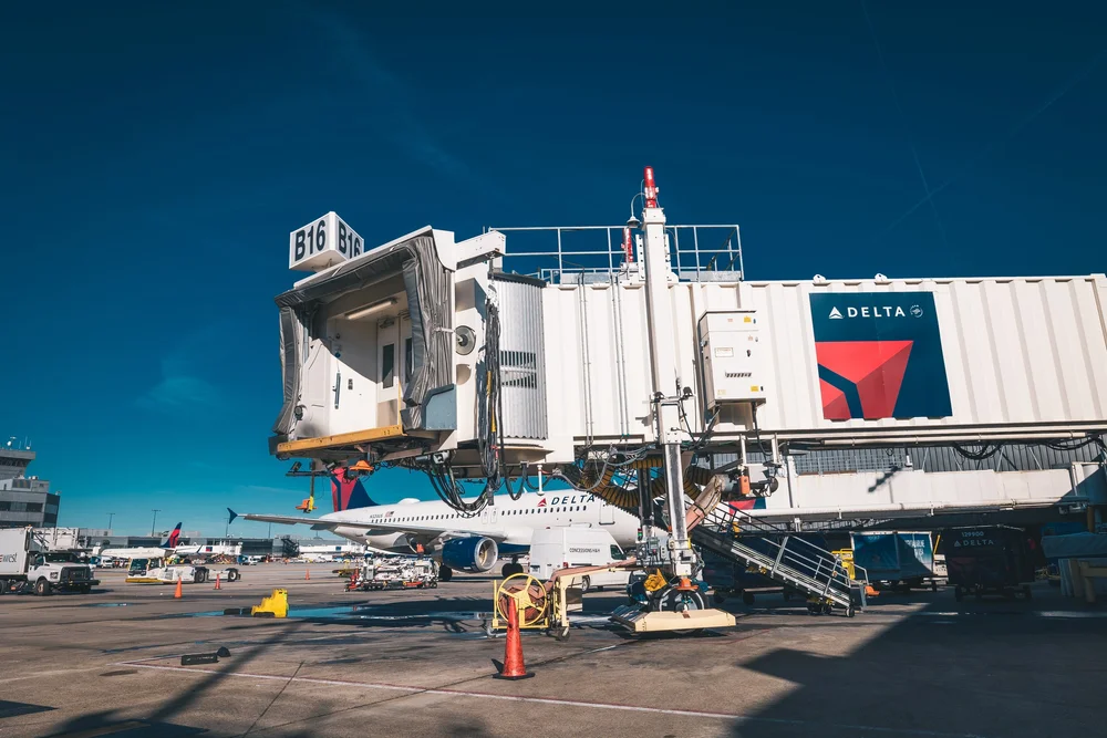 Autonomous Passenger Boarding Bridge (PBB) & Automated Pilot Parking ...