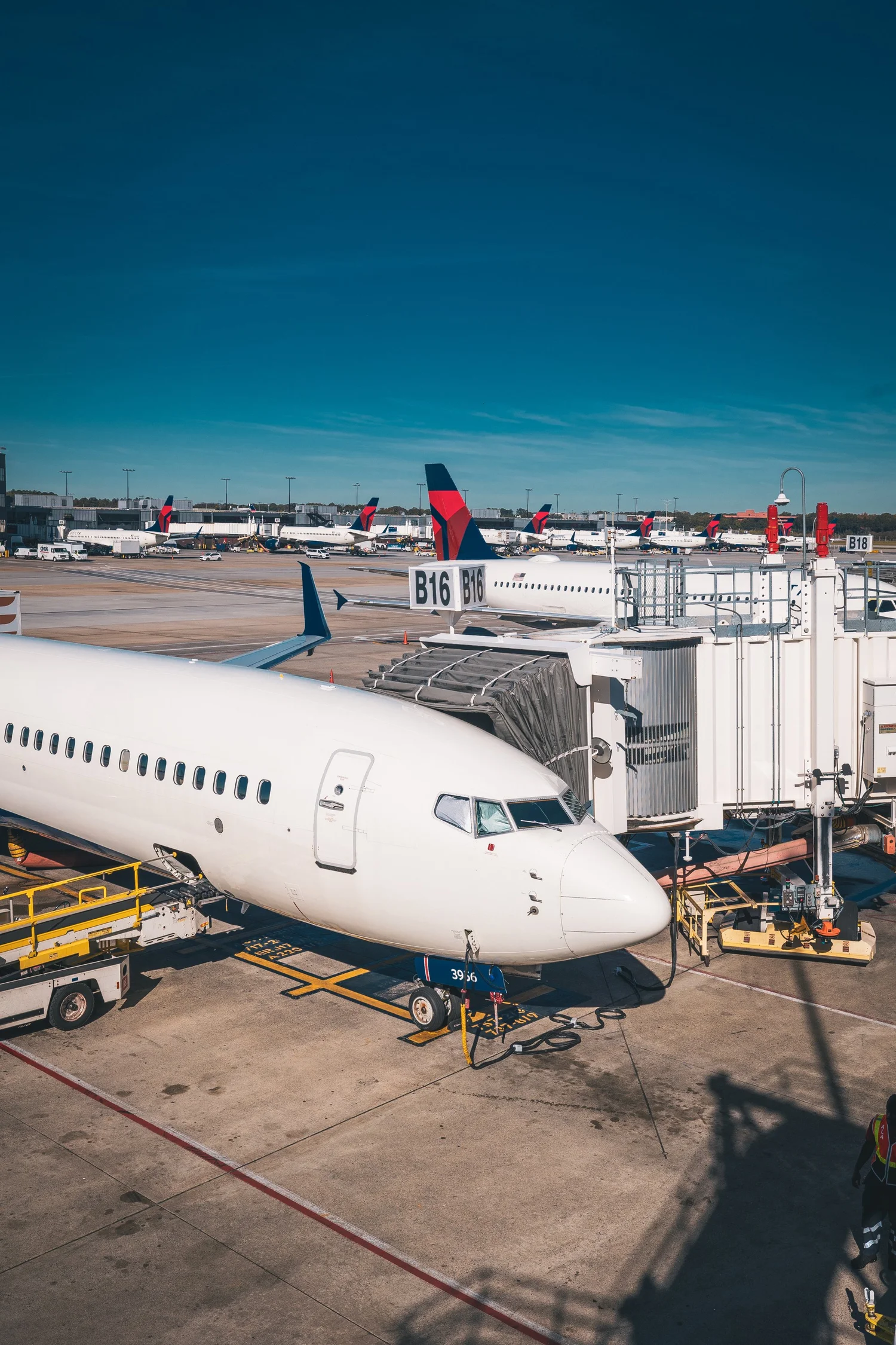 Airport Operations: Passenger Boarding Bridge (PBB) & Automated Pilot ...