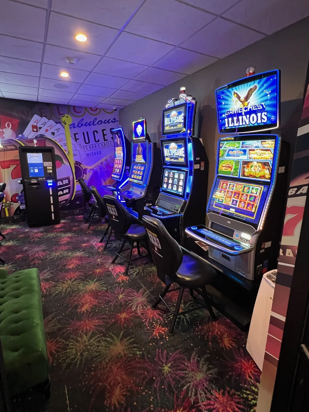 NOW OPEN- DEUCES BAR & GRILL