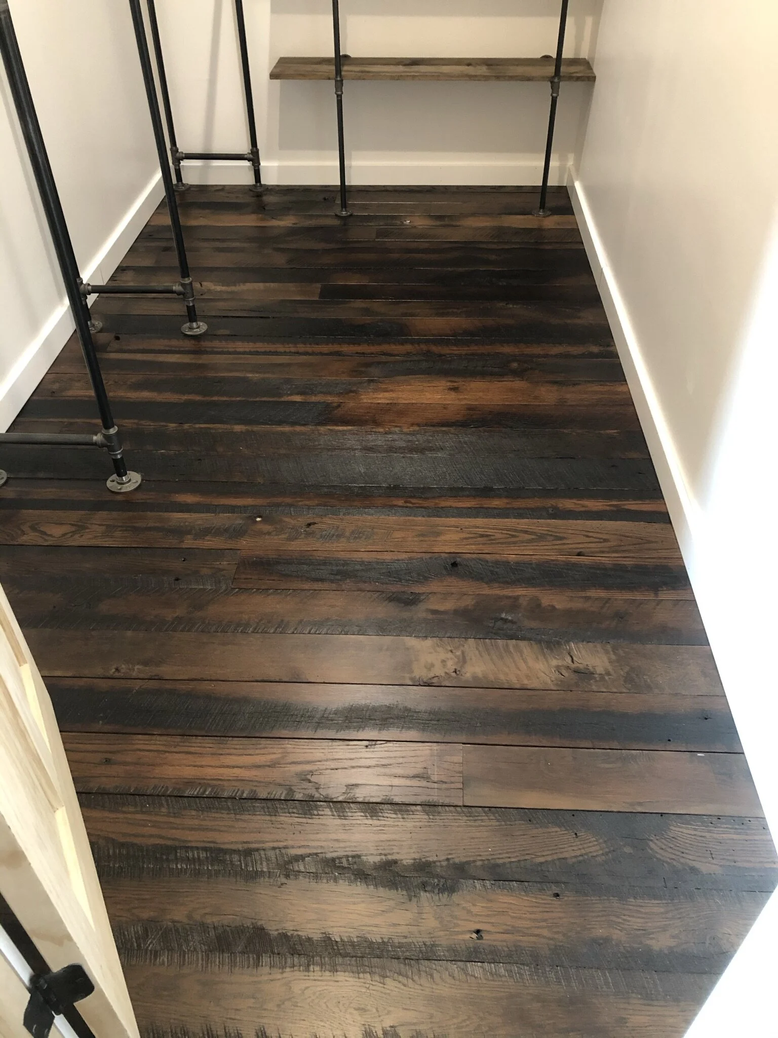 Creative Customers: Making Barn Wood Floors Look Great! — Kentucky Lumber