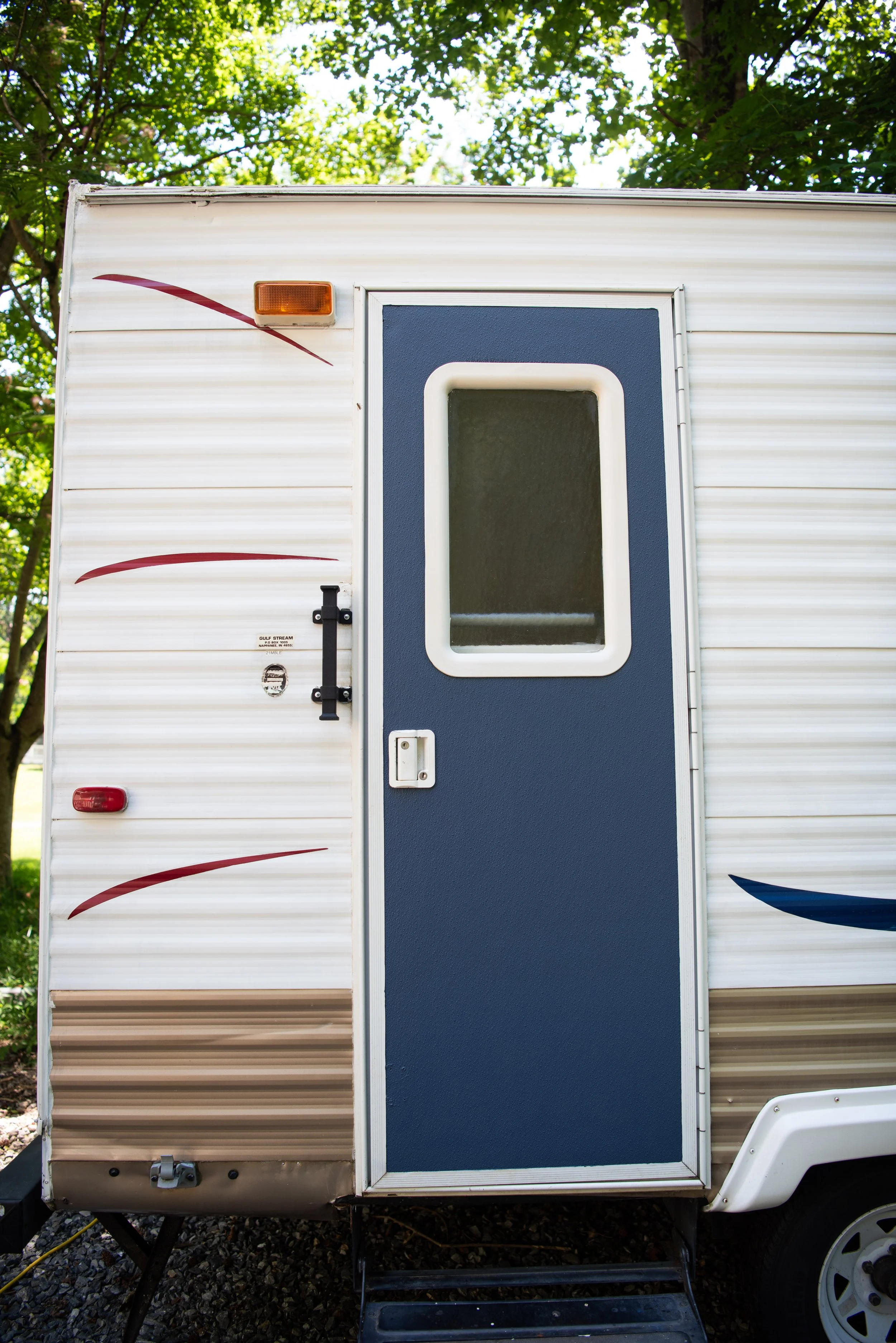 Campers for Rent or Sale — Quest