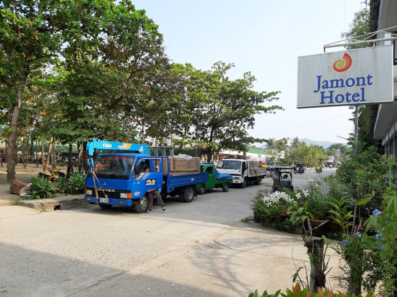 Commercial Rooftop — Renesource, Inc.