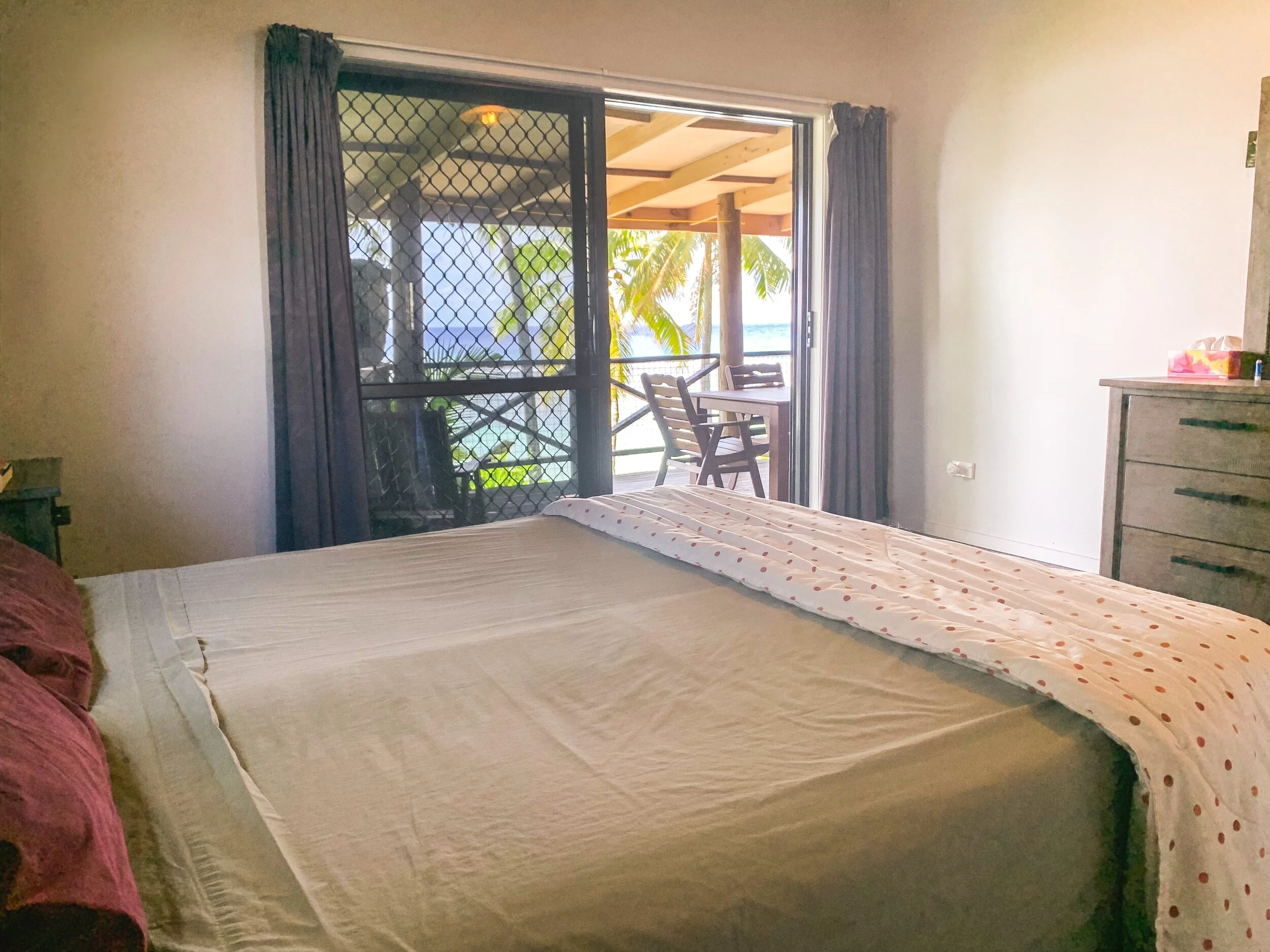 Tupapa Beach House — Rarotonga Backpackers | Beachfront Accommodation ...