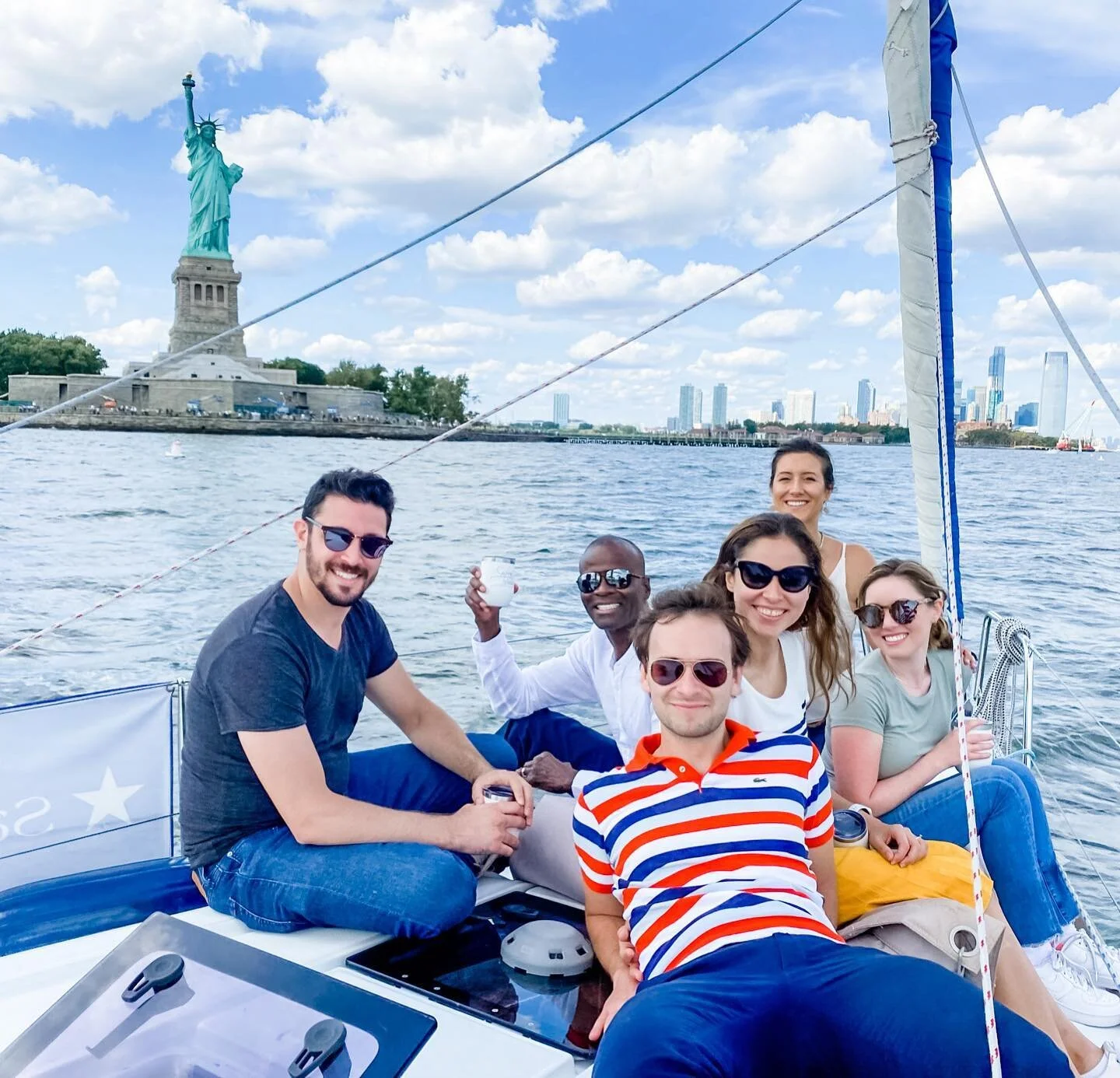 Best price for NYC boat rentals - day and sunset sailing and NYC tours ...
