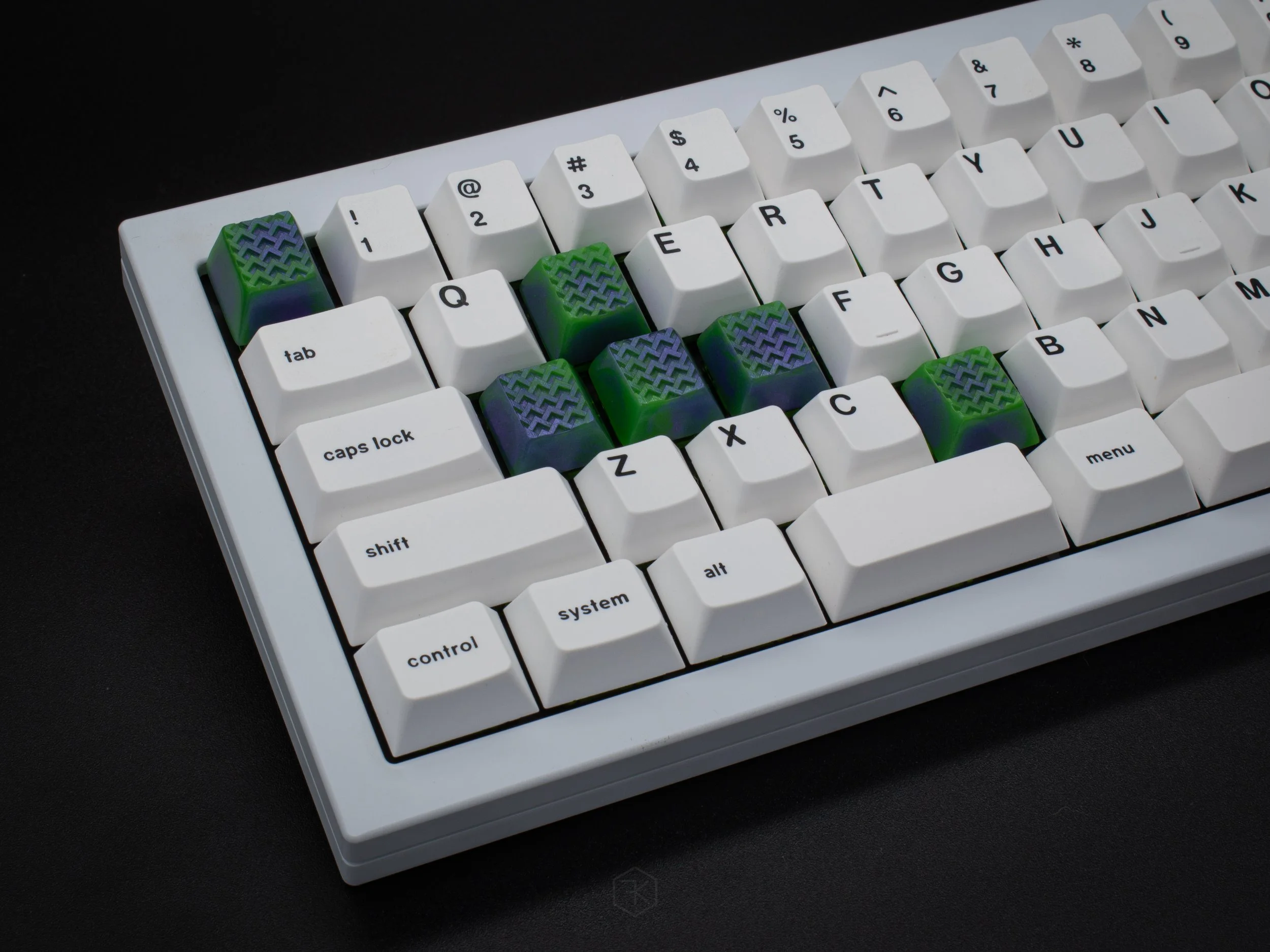 Resin Cast Keycaps — Fraktal Kaps