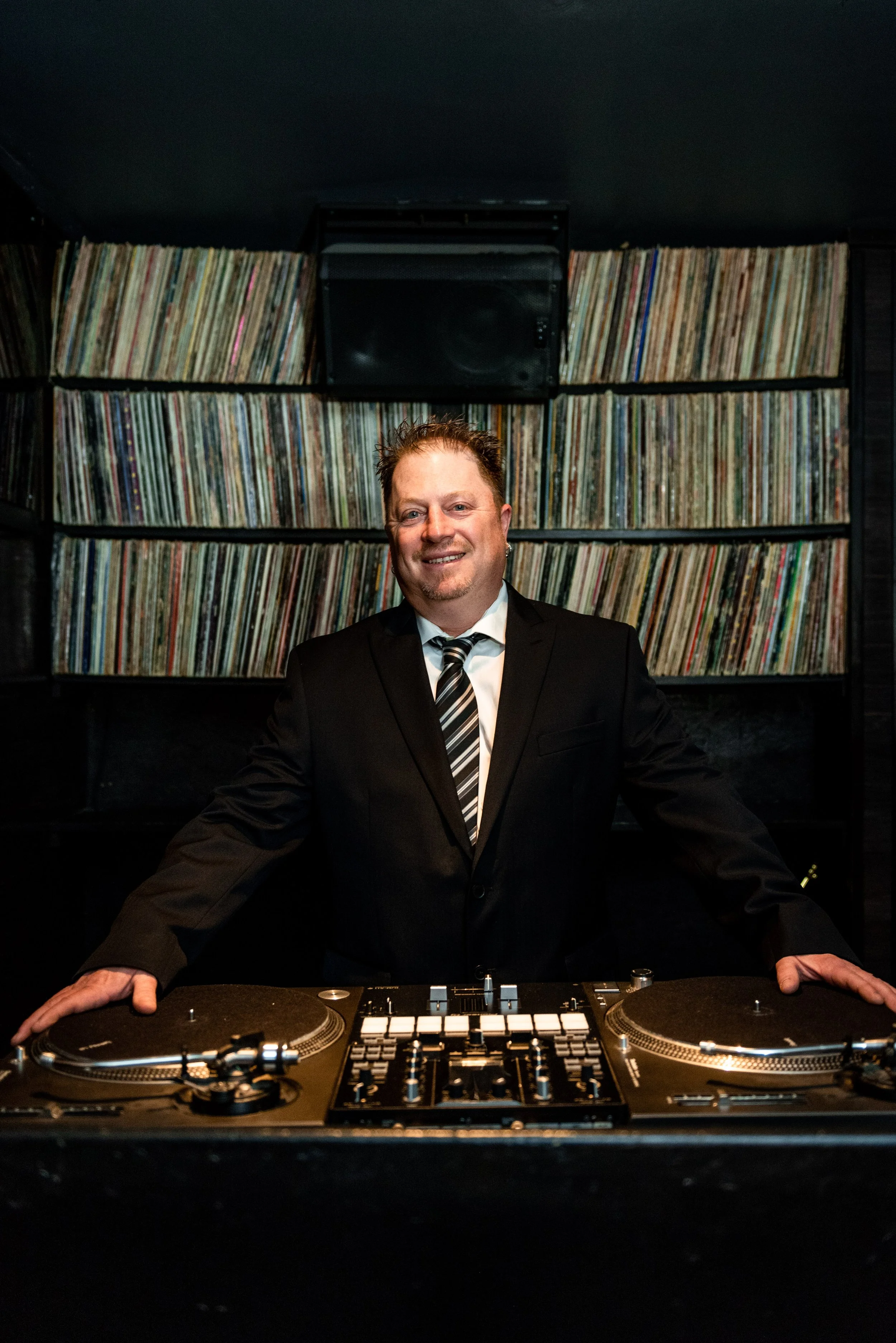 ROSTER — Plenty DJ Agency