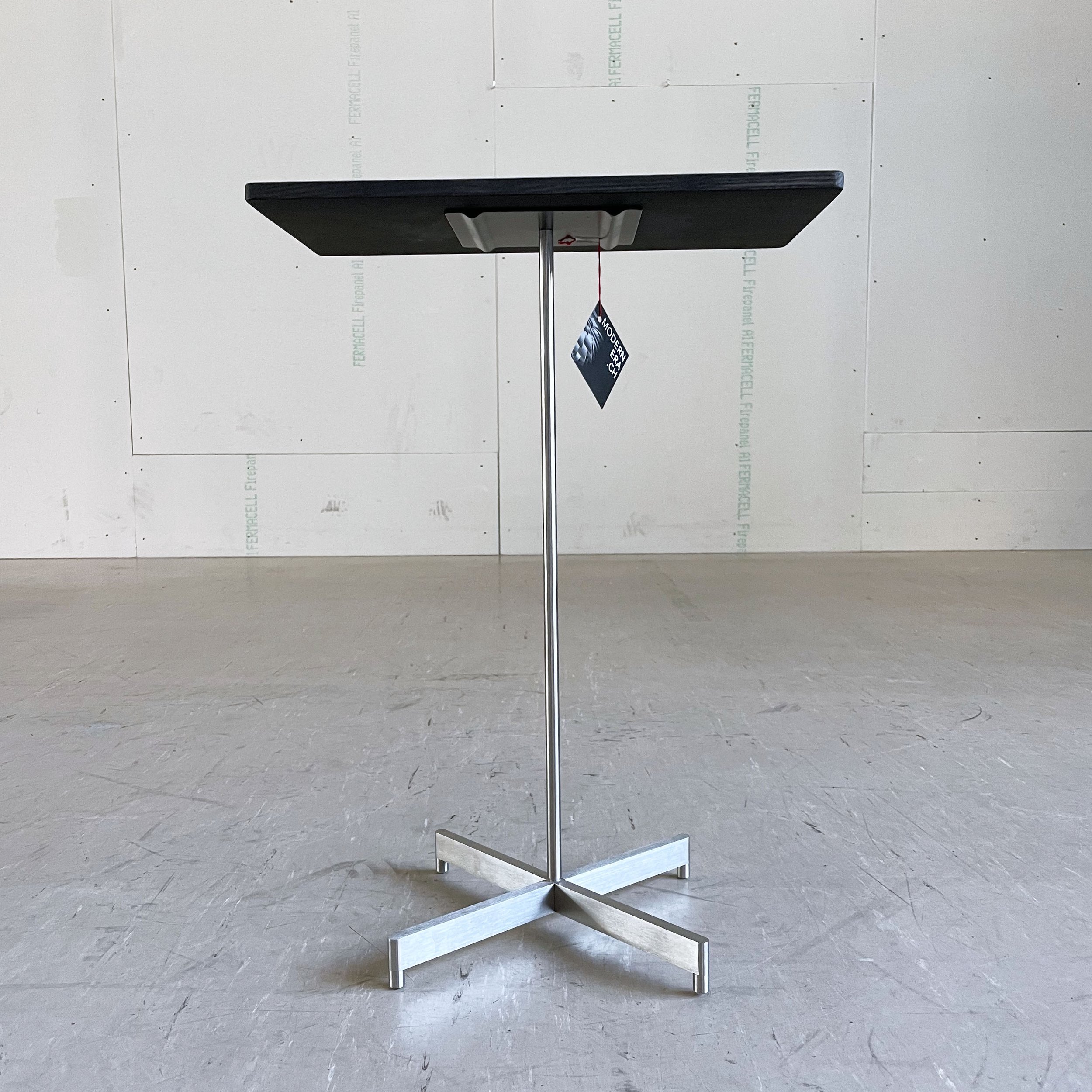 Arco 'Stand By' Side Table | Modern Era - Vintage Möbel + Design