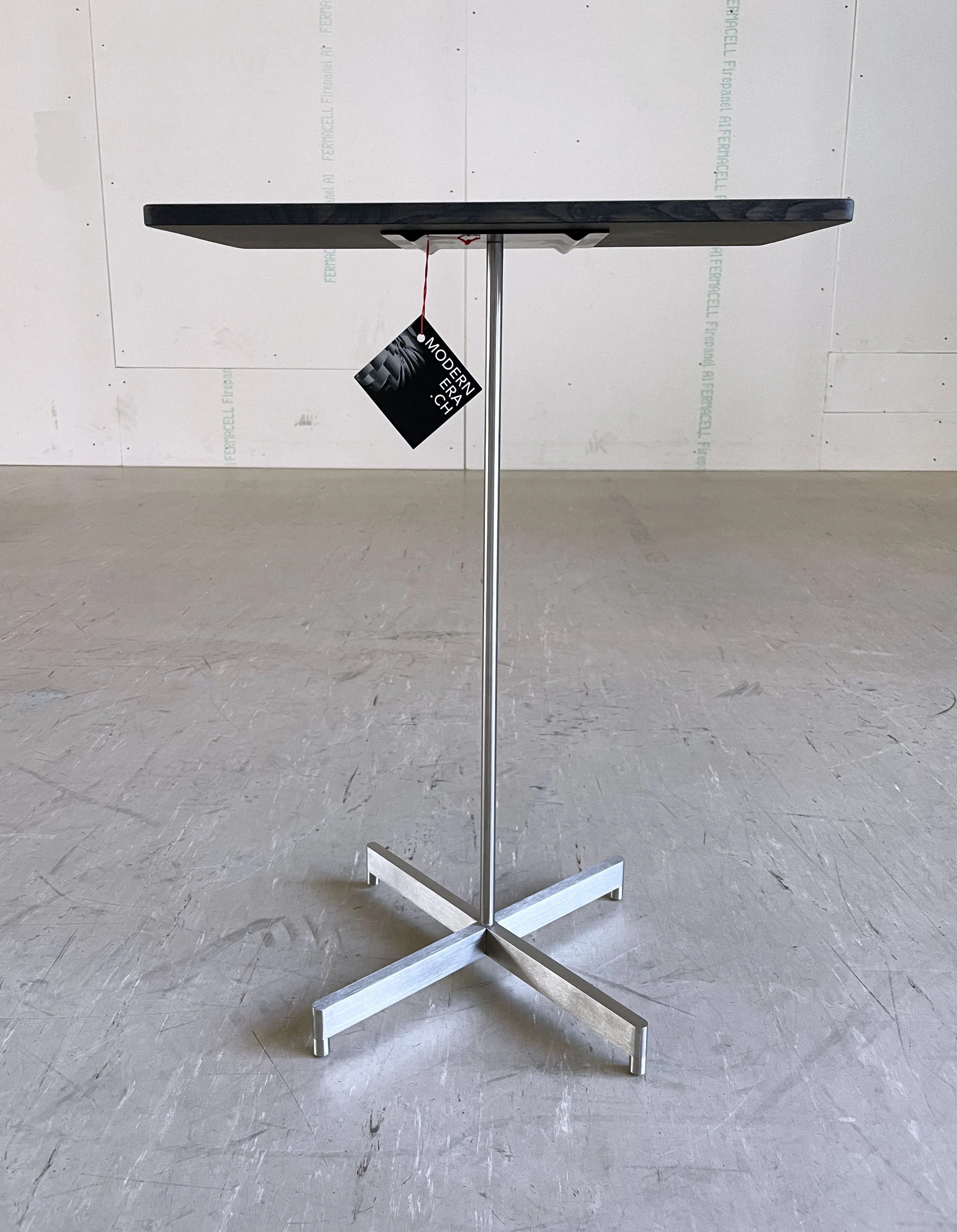 Arco 'Stand By' Side Table | Modern Era - Vintage Möbel + Design