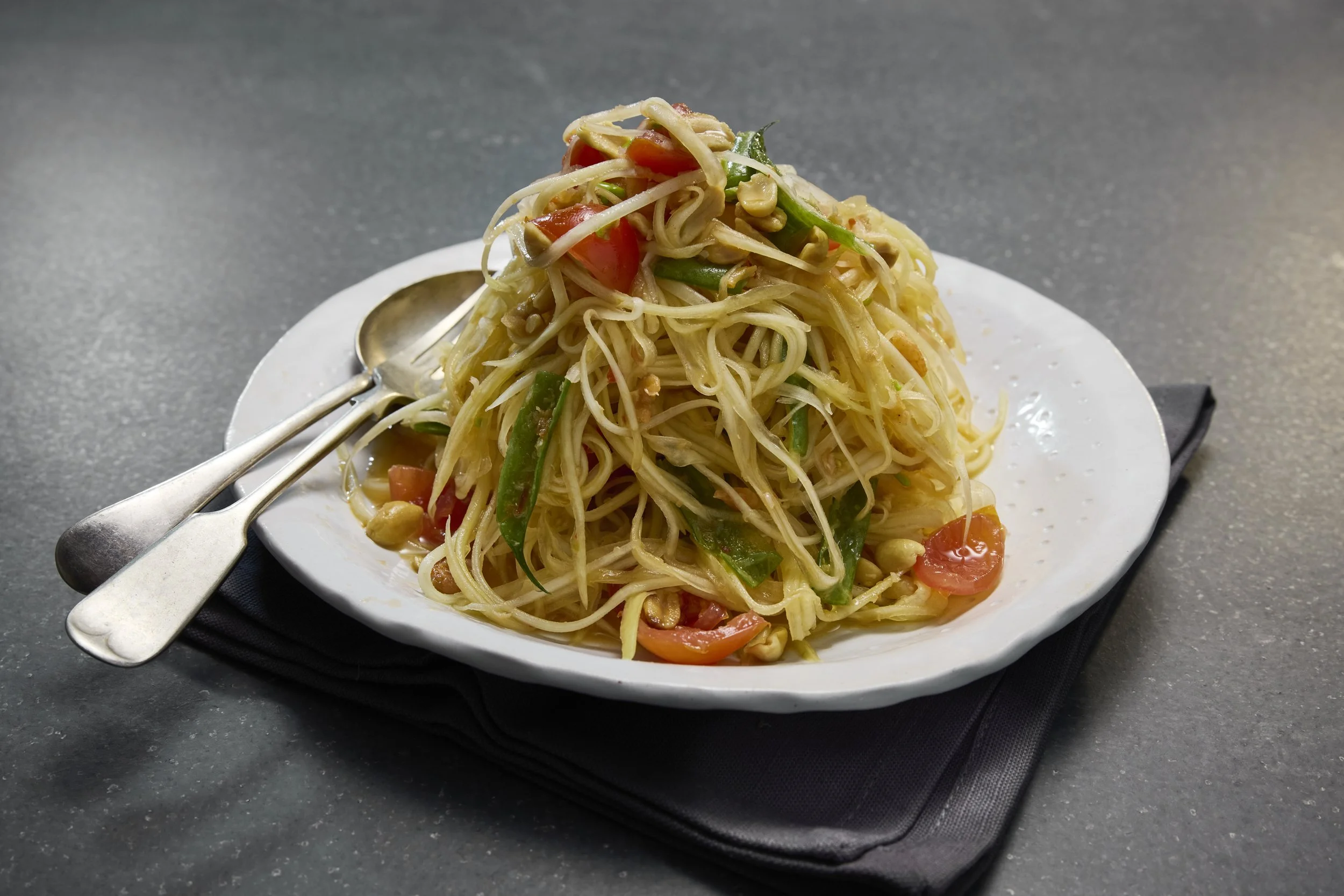Som Tum (Thai Green Papaya Salad) — Farm to Fork