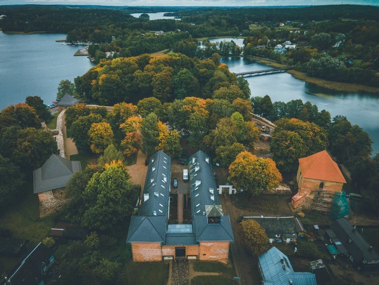 A day trip to Trakai to see the gorgeous Trakai Island Castle in ...