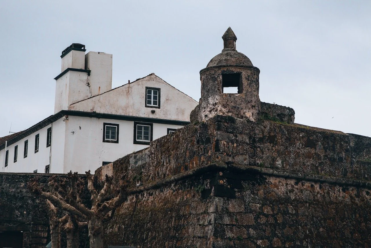 A Trip to the Azores: A Summary — eCKsplorer