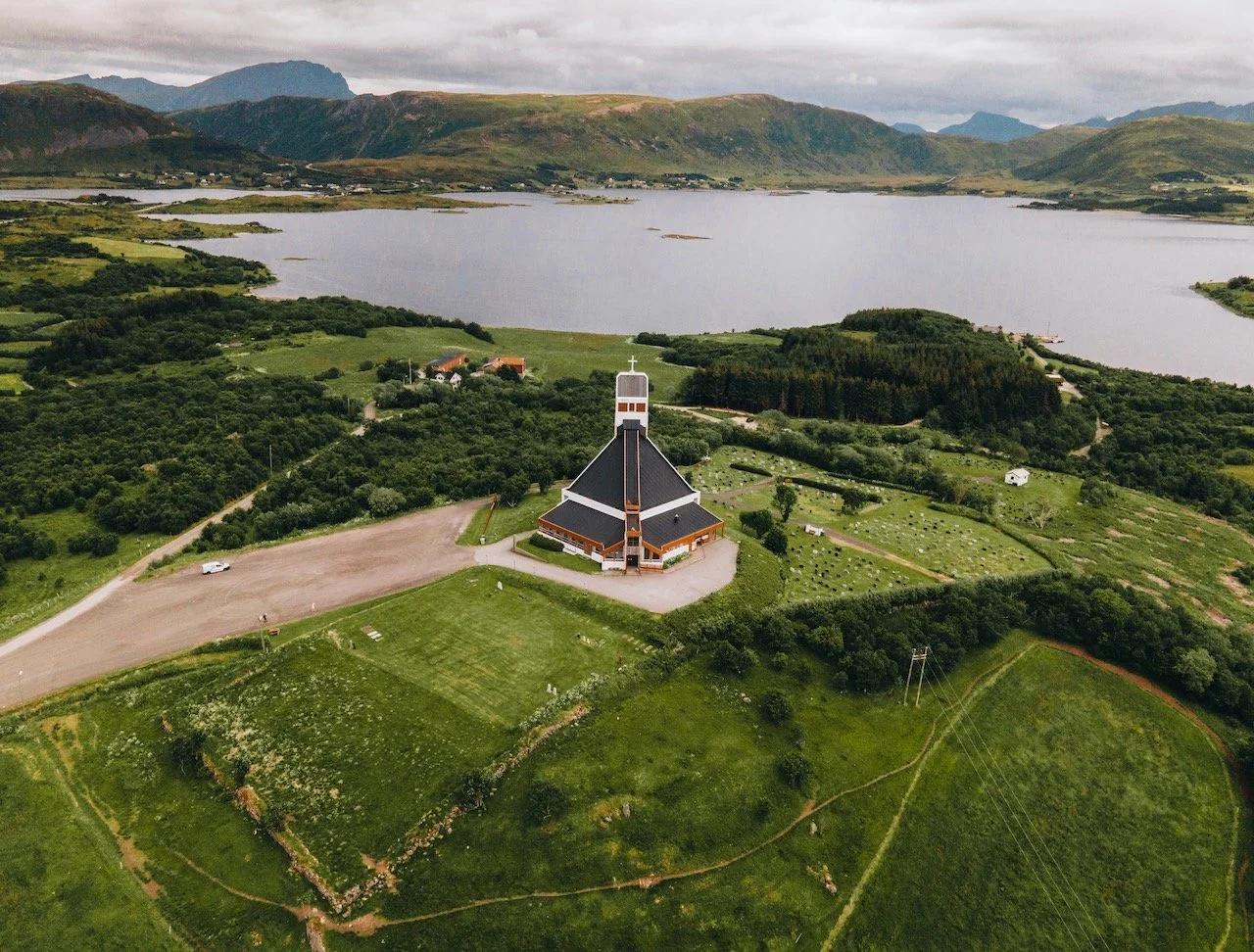 A Journey to the Lofoten Islands: The Island of Vestvågøya — eCKsplorer