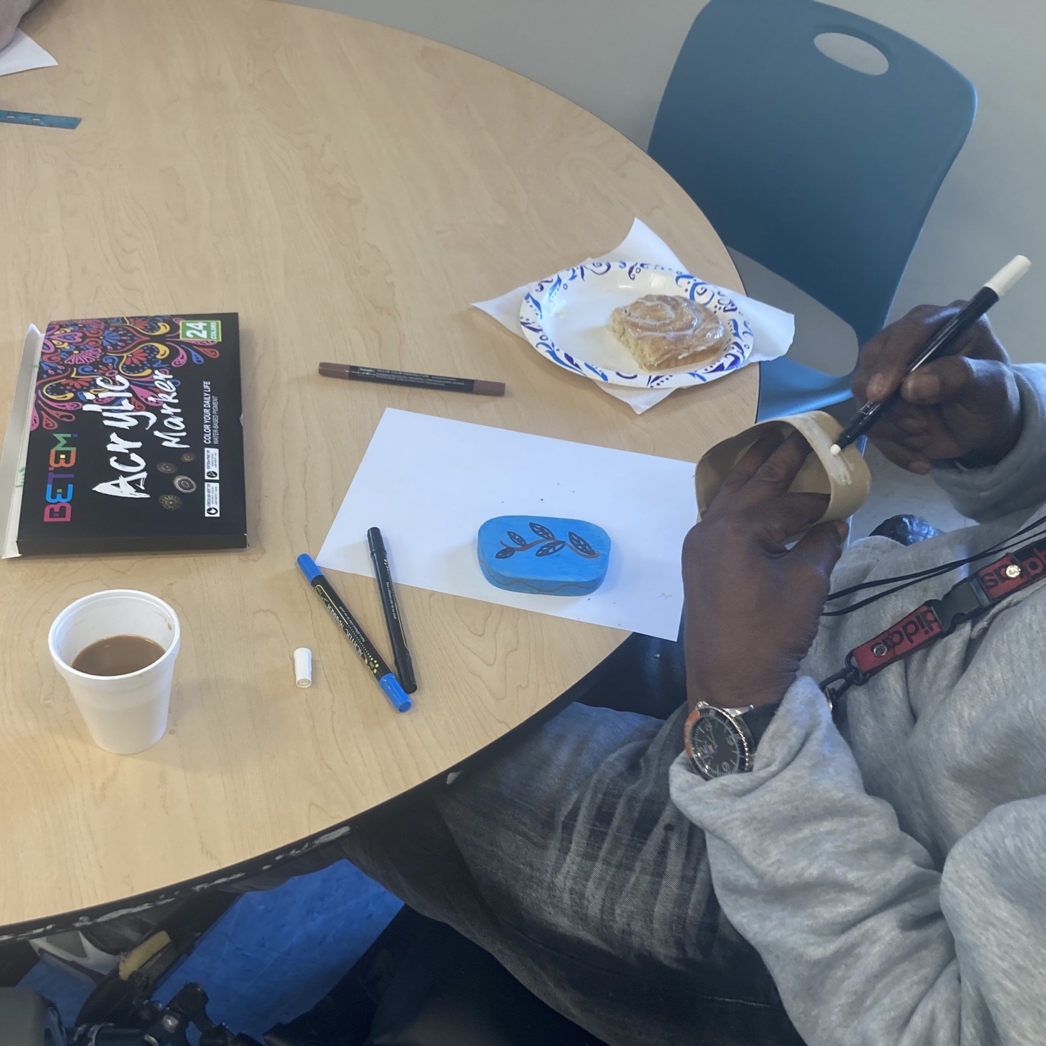 Program Spotlight: Art Workshops — FrontLine Service