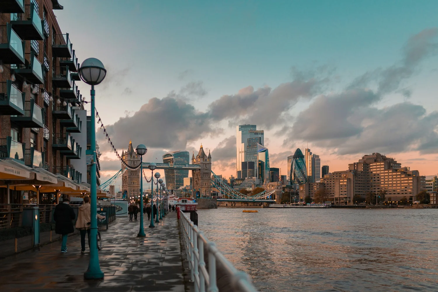 Gated Communities in the UK: The 2025 Guide for Modern Buyers — HomeFinder