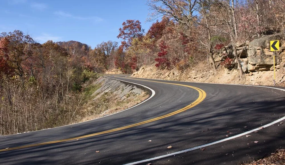 Roads — SMOKY MOUNTAIN DRIVES