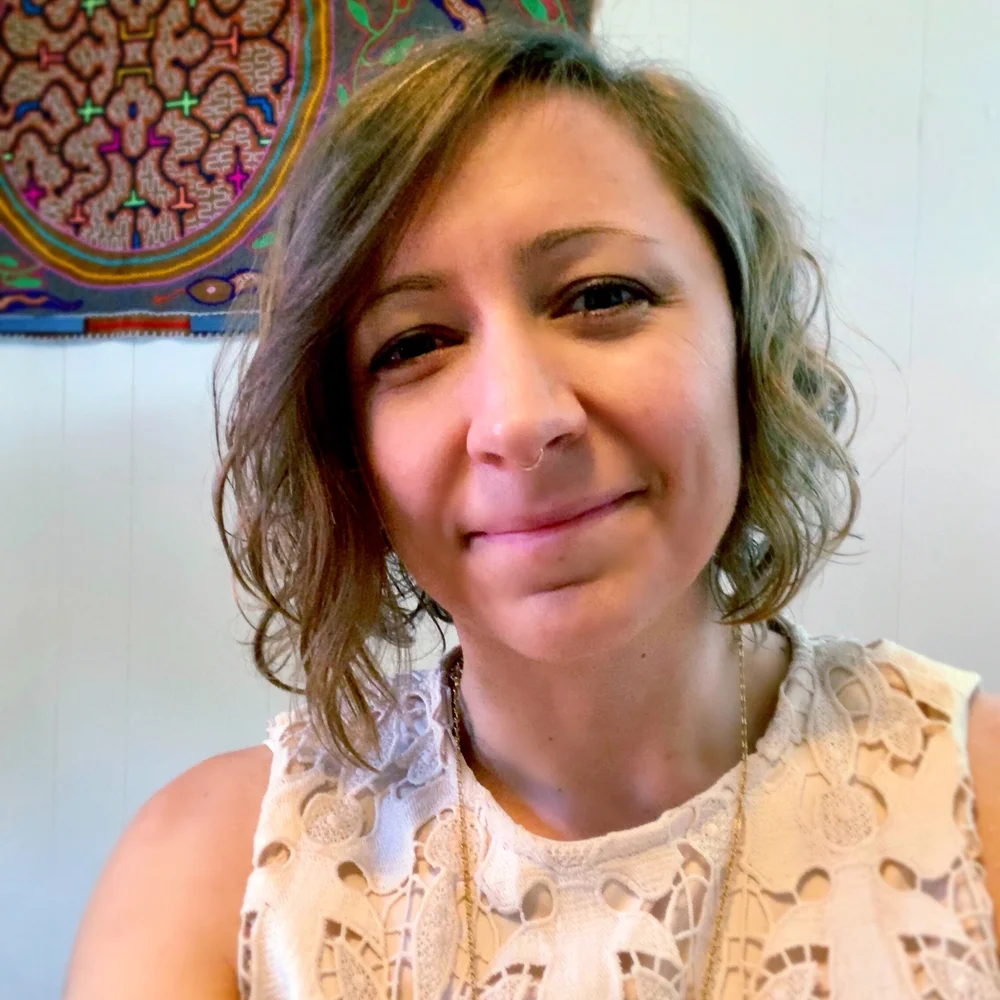 Ashley Booth's Instagram, Twitter & Facebook on IDCrawl