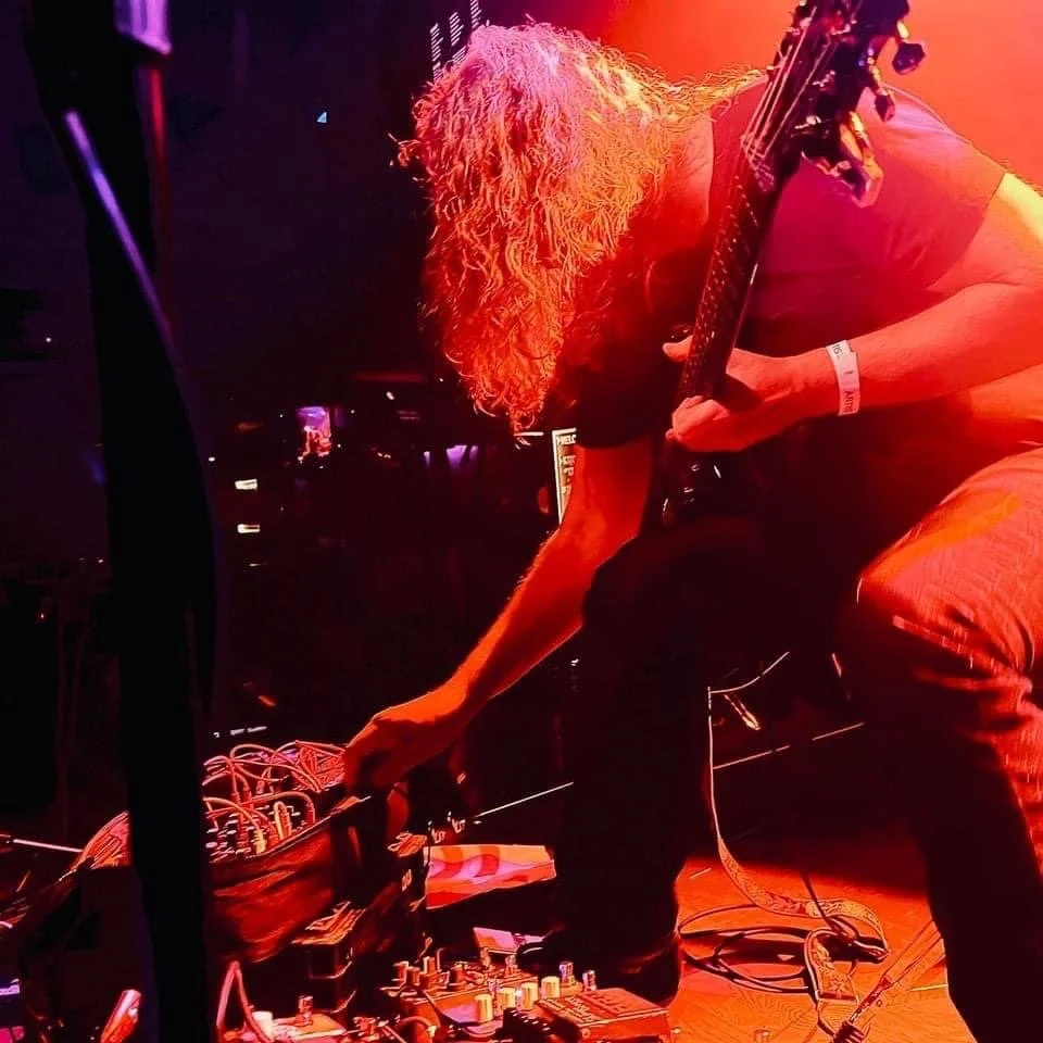 Tim Motzer - Beacon, on a live solo guitar quest with electronics ...