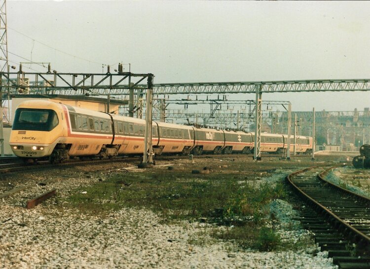 Advanced Passenger Train | Crewe Heritage Centre