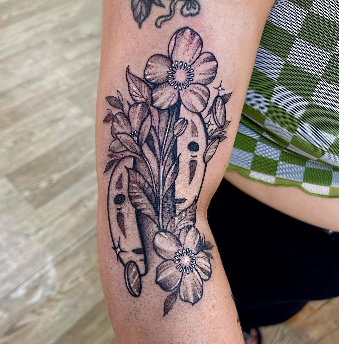 Chloe Davies | Mavericks Tattoo Studio